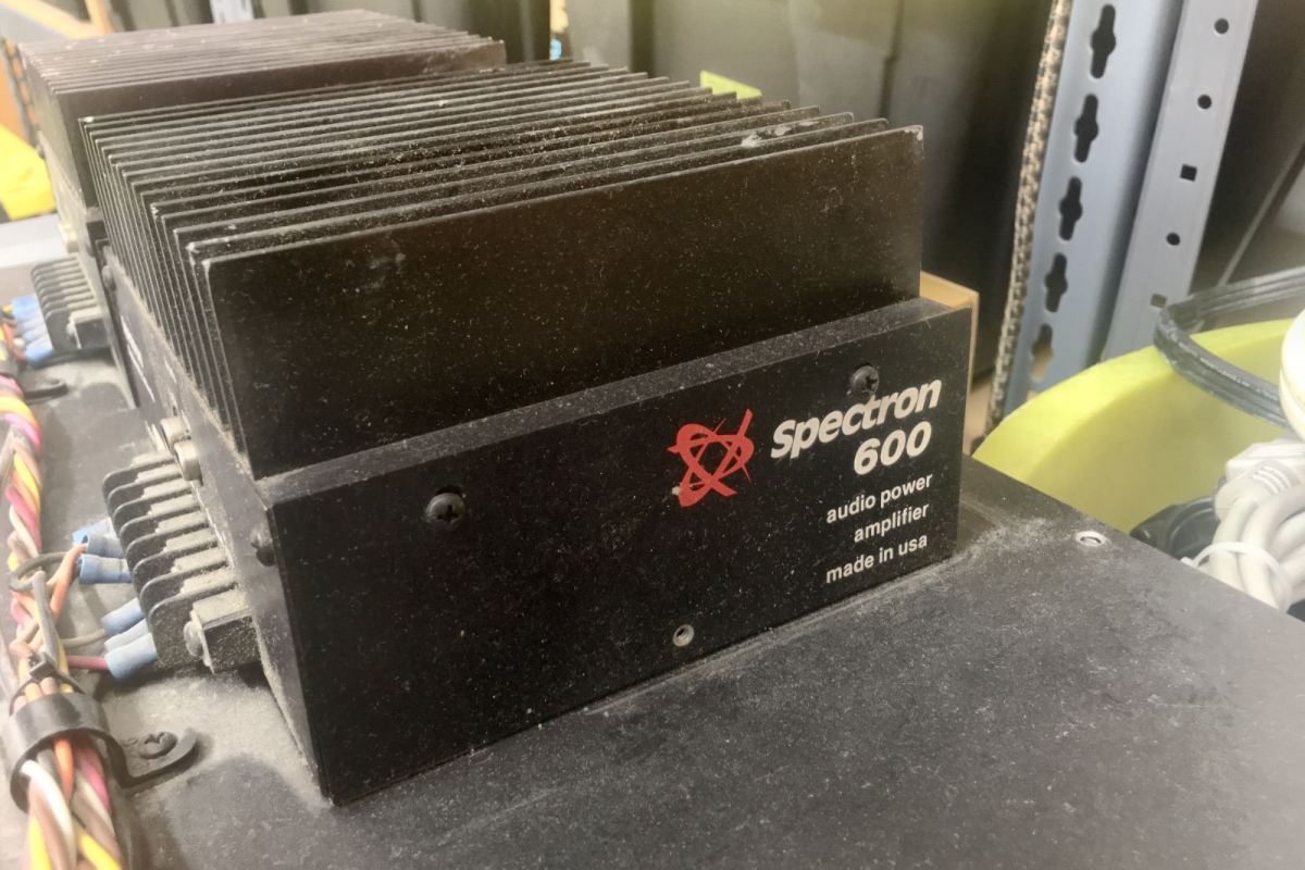 Spectron 600 Amps - Stereo Amplifiers & Pre-Amps - StereoNET