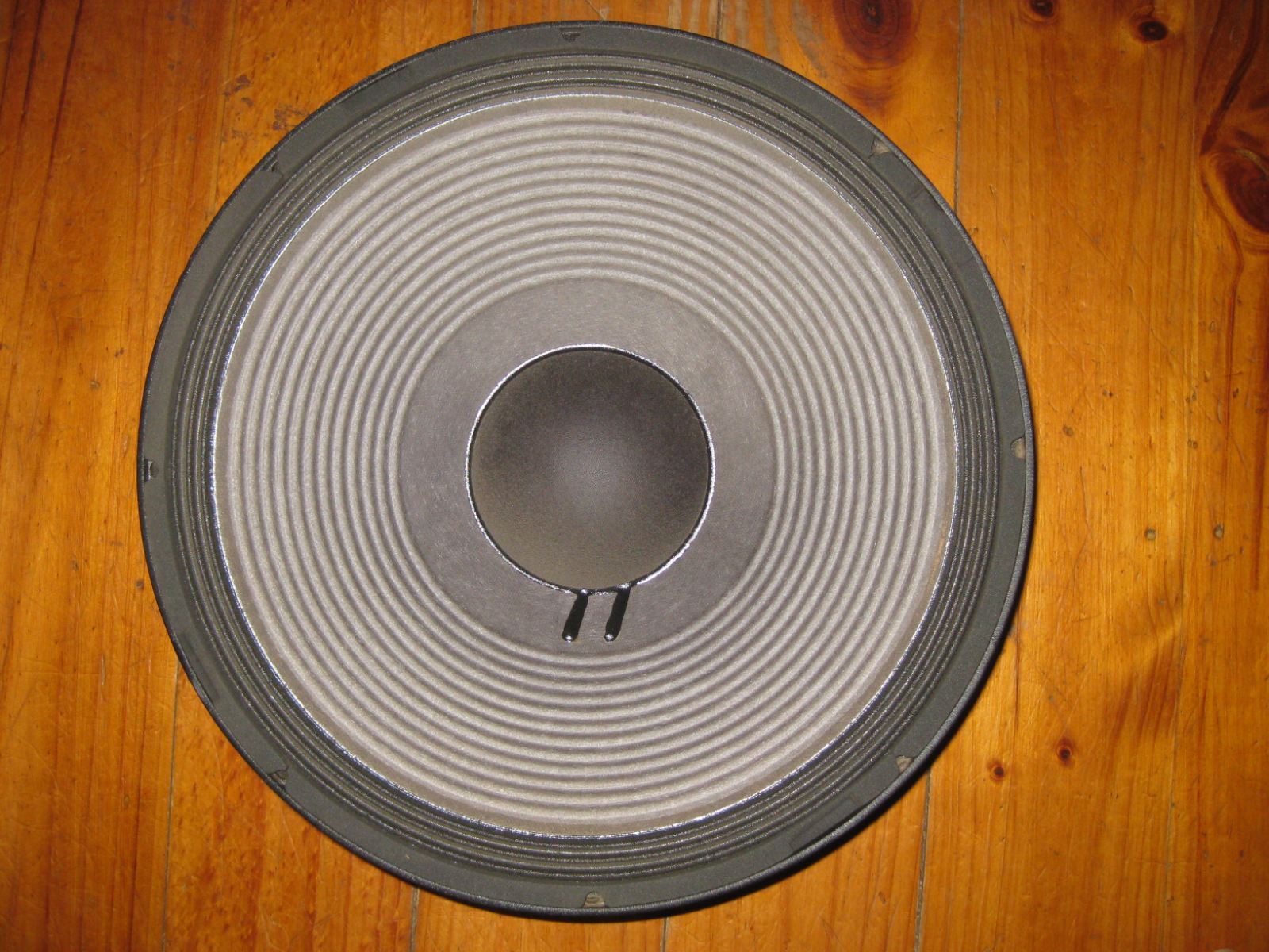 FS: JBL 2226H 15 inch Mid Bass pair |﻿ Hi-Fi and Cinema Cables & Accessories