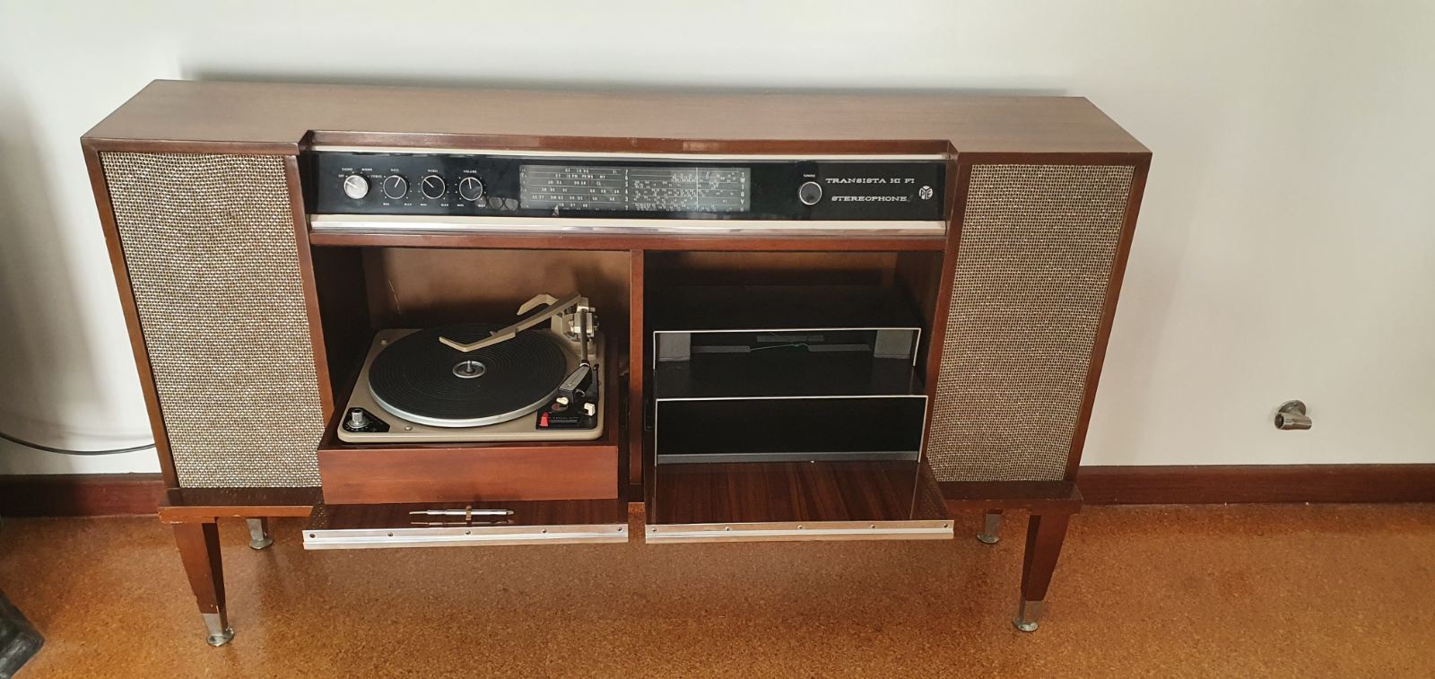 Bringing old stereophone back to life - General Hi-Fi & Beginners ...