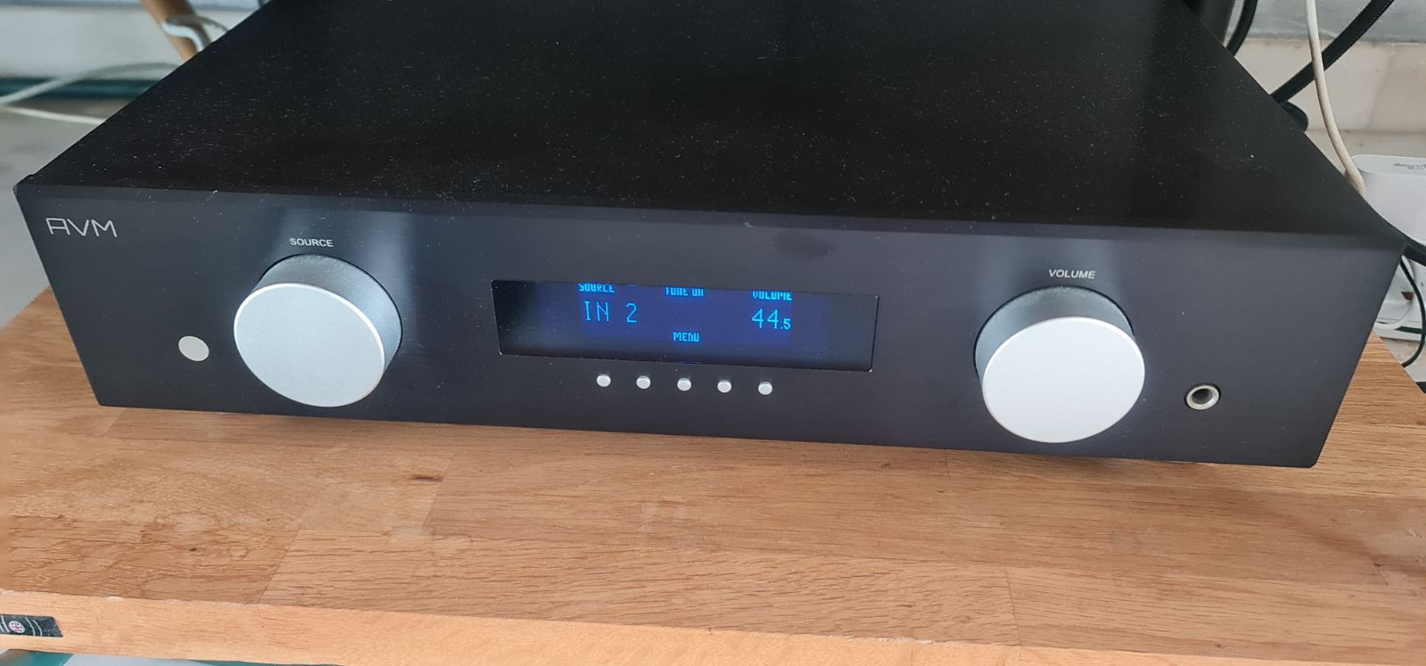 FS: AVM Evolution A3.2 integrated amplifier - Stereo, Home Cinema ...