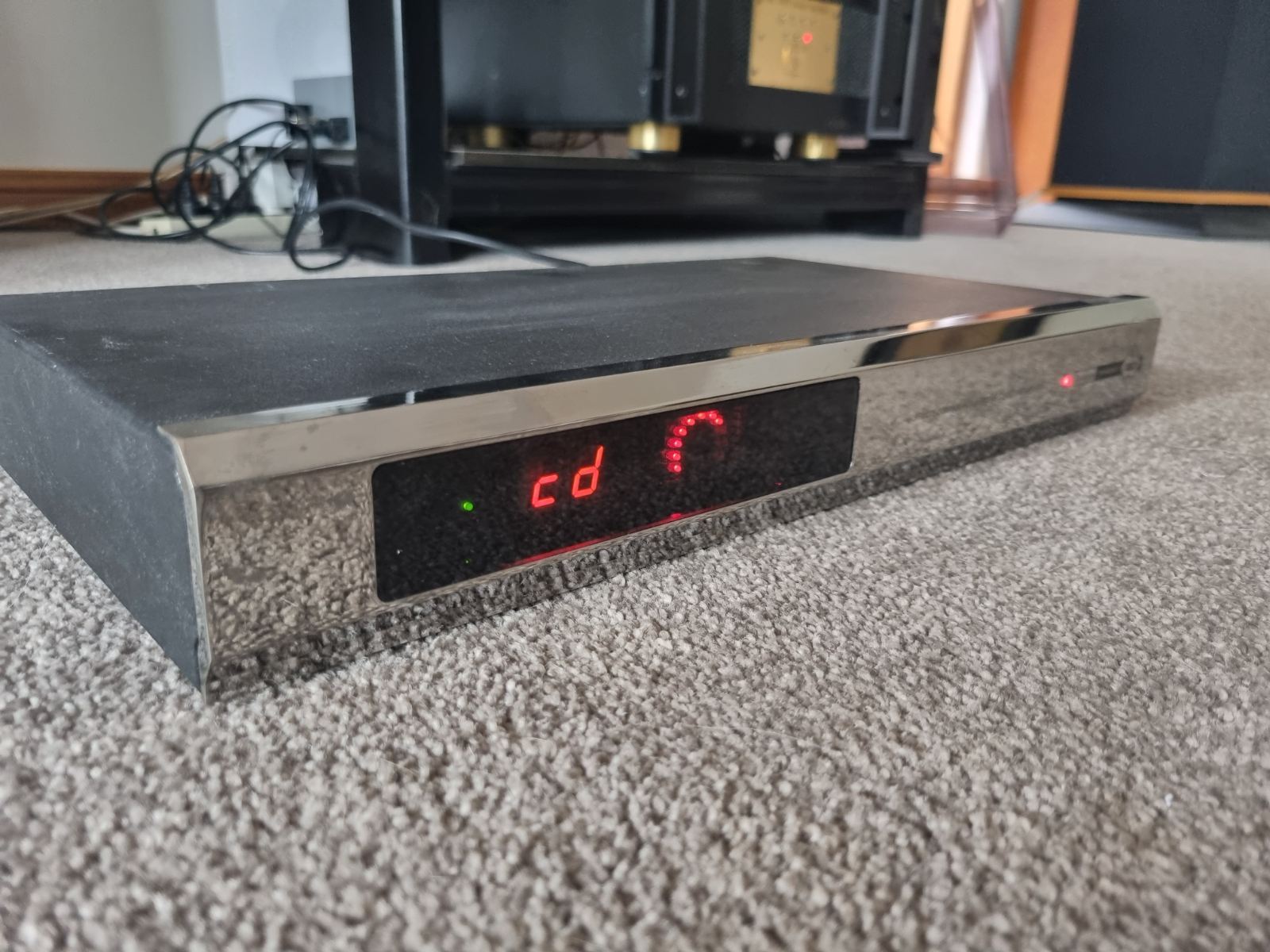 FS: QED Vector Reference Passive/Active Preamp - Stereo, Home Cinema, Headphones Components ...