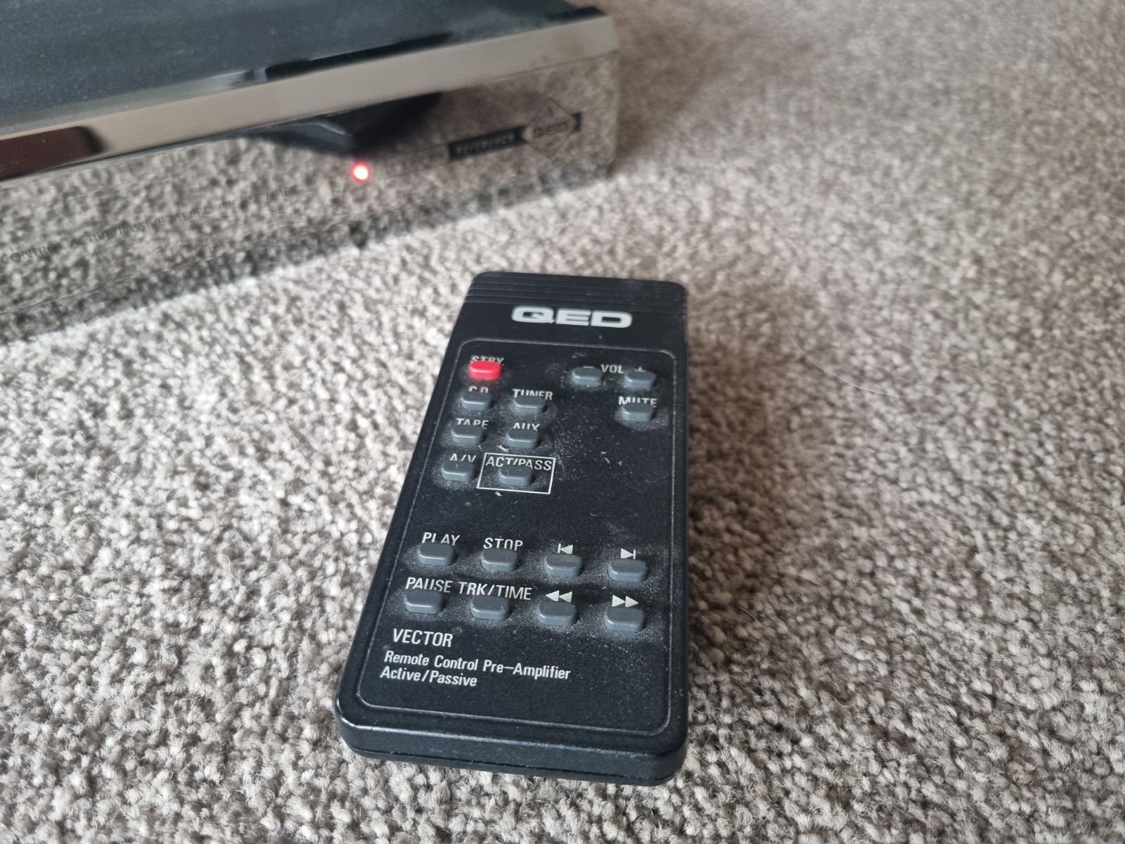 FS: QED Vector Reference Passive/Active Preamp - Stereo, Home Cinema, Headphones Components ...