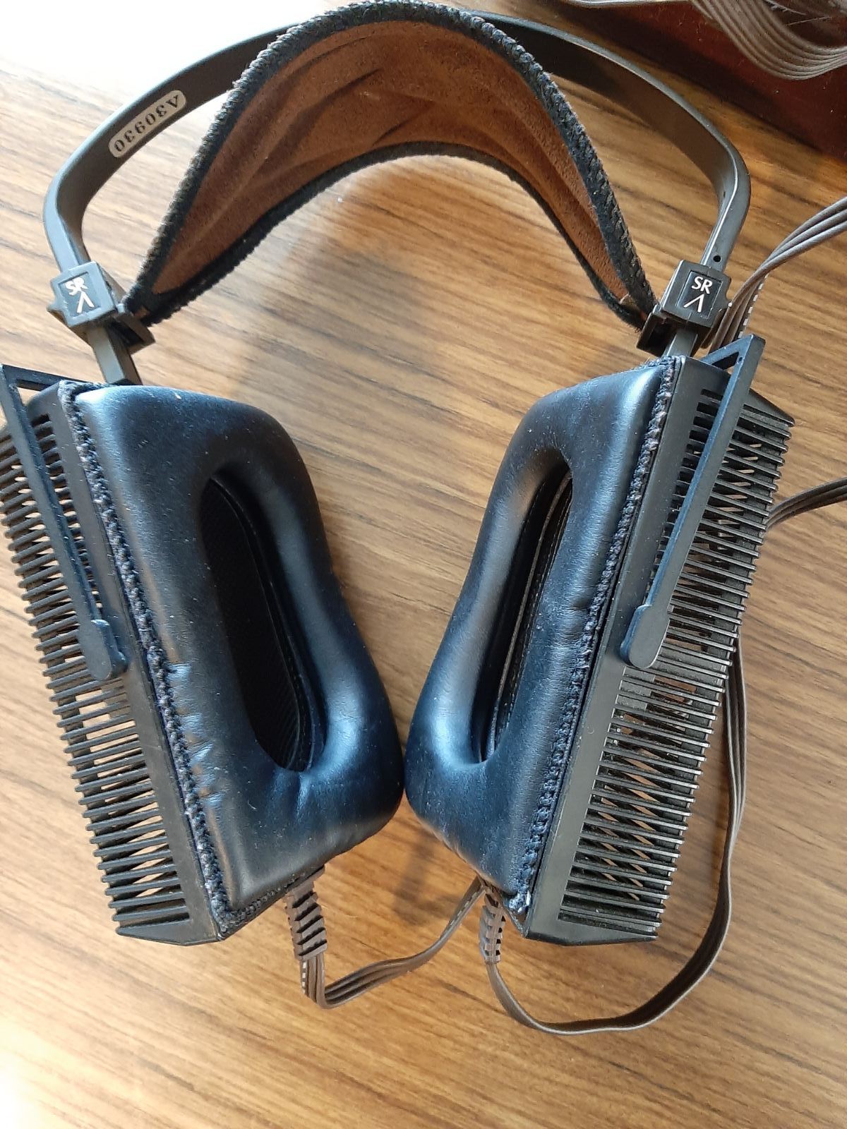 STAX SRM-T1 & STAX LAMBDA Headphones |﻿ Stereo, Home Cinema, Headphones ...