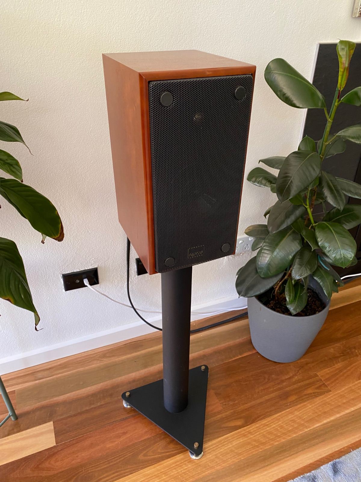 EPOS M12 Cherry wood veneer stand-mount speakers |﻿ Stereo, Home Cinema ...