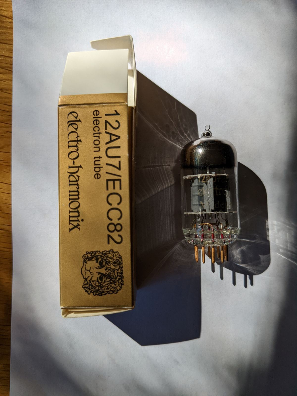 Electro Harmonix Gold 12AU7/ECC82 as new in box - Hi-Fi and Cinema Cables & Accessories - StereoNET