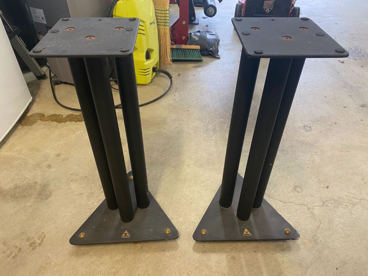 FS: Lovan Speaker Stands |﻿ Hi-Fi and Cinema Cables & Accessories