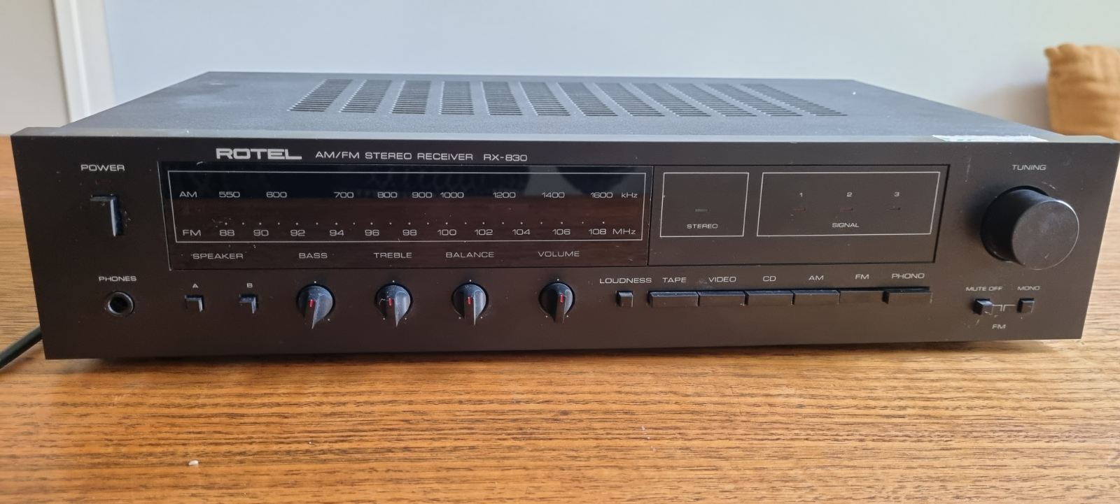 FS: Rotel RX-830 - Stereo, Home Cinema, Headphones Components - StereoNET