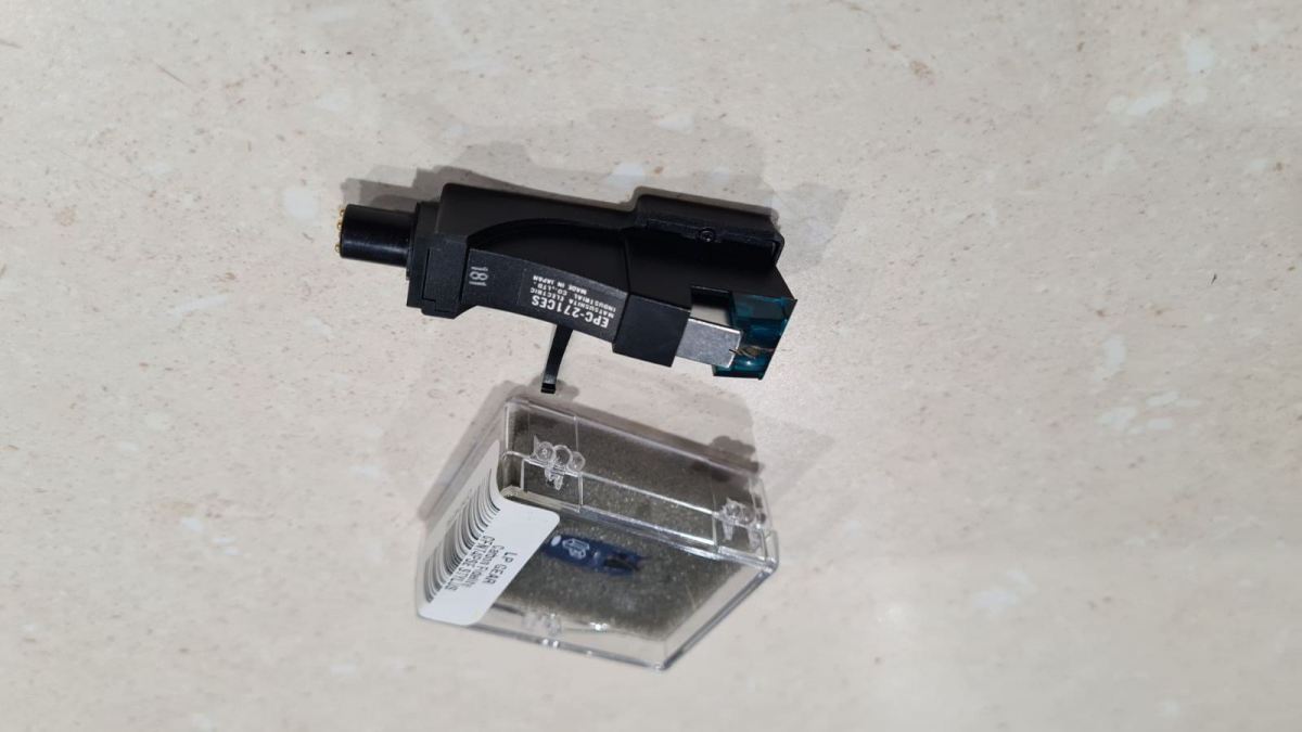 TAKEN: Technics T4P integrated Headshell + LP Gear T4PSE Stylus ...