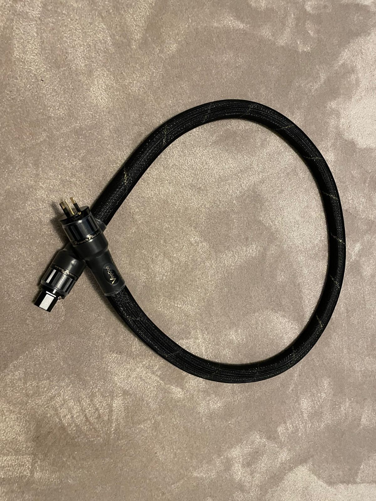 FS: Voodoo Infinity Digital Power Cable 1.5m - Hi-Fi and Cinema Cables ...