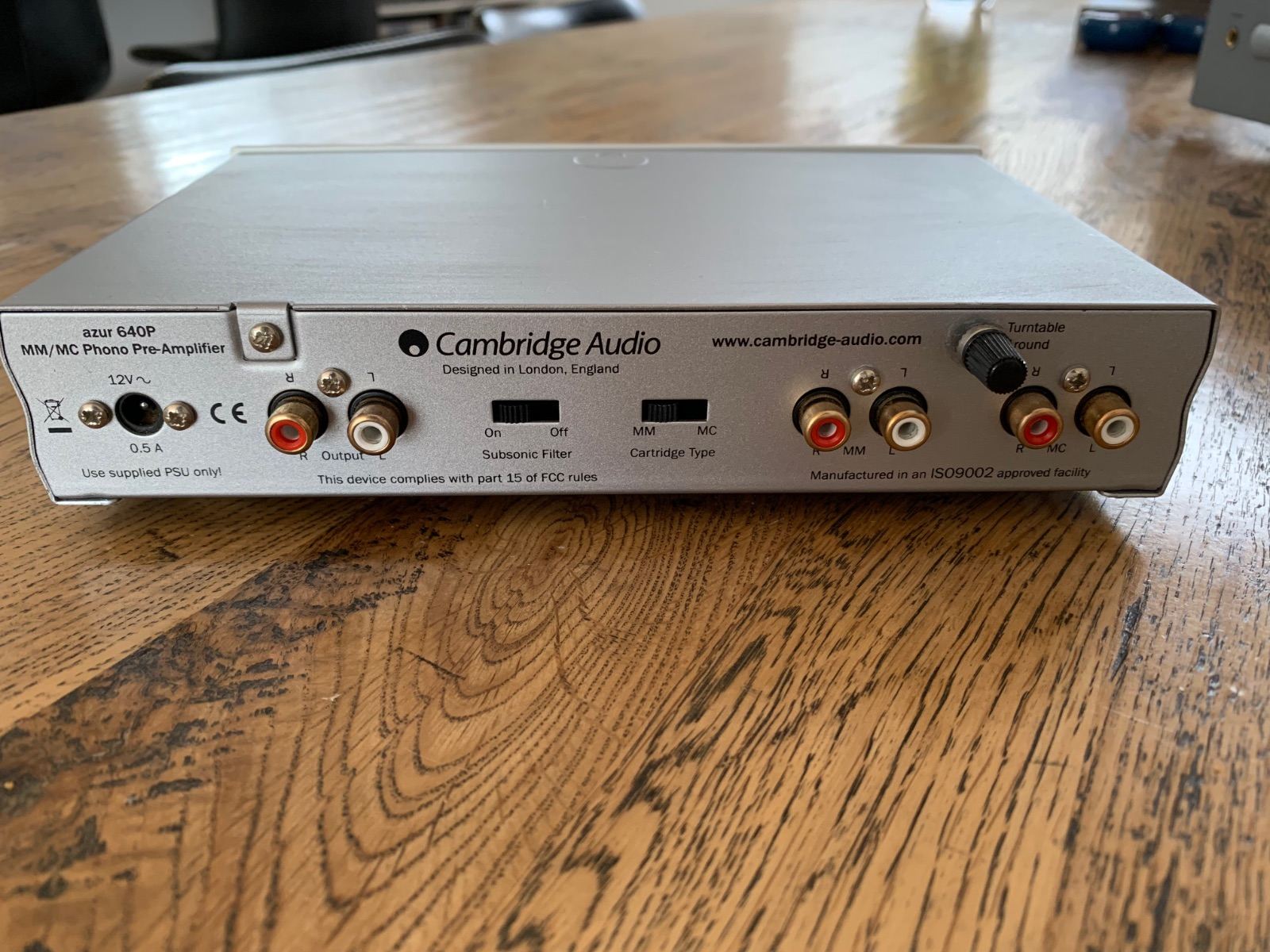 FS: NAD C352 Integrated Amplifier with Cambridge Audio 640P Phono ...
