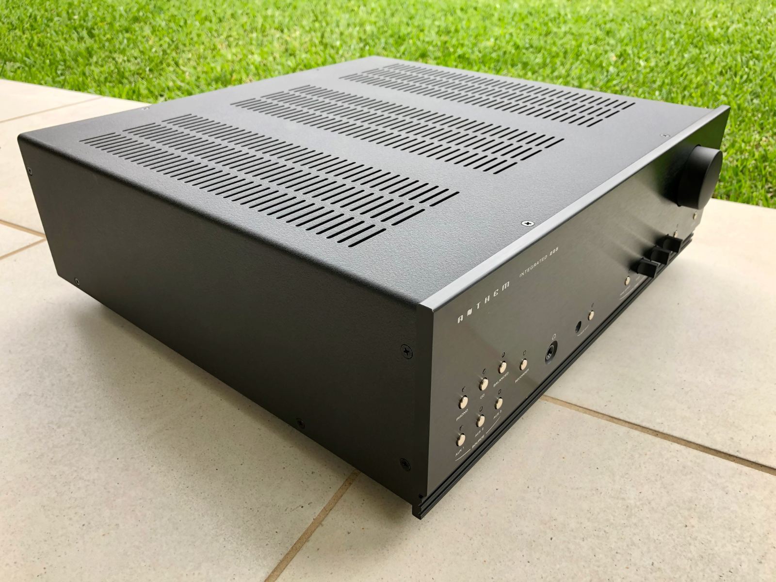 FS: Anthem Integrated 225 Stereo amplifier - SYD |﻿ Stereo, Home Cinema ...