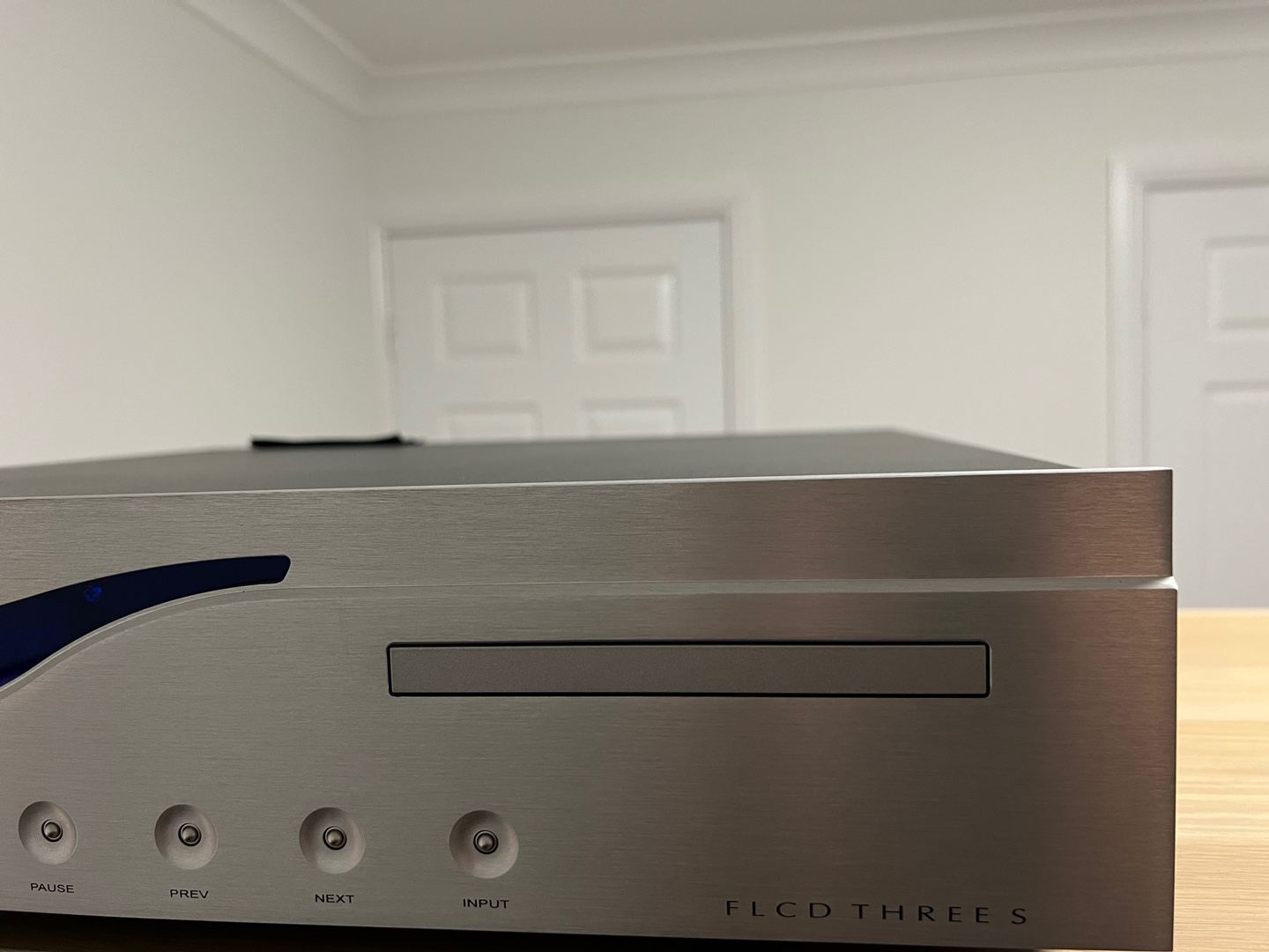 Audia Flight FL CD three S w digital outputs CD player & DAC - Stereo ...