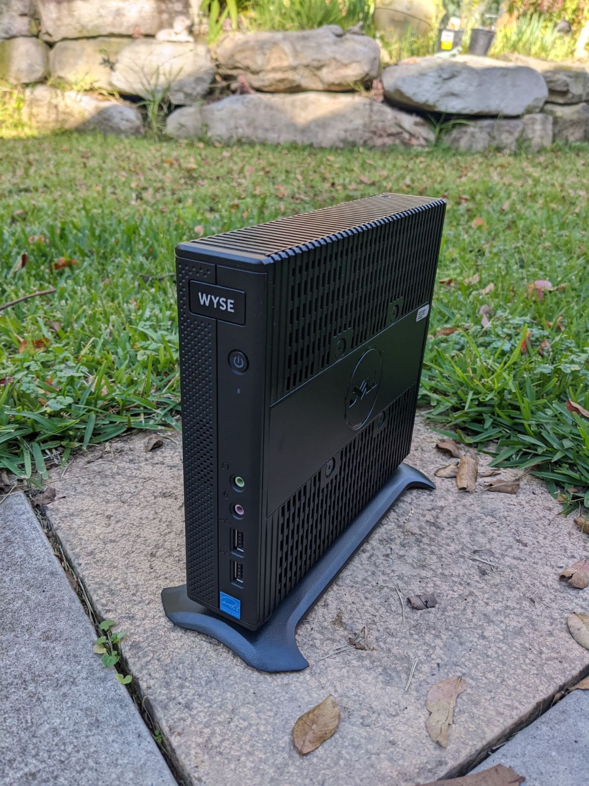 Fanless Roon ROCK Server/Endpoint (Dual Core, 16GB) - Stereo, Home ...