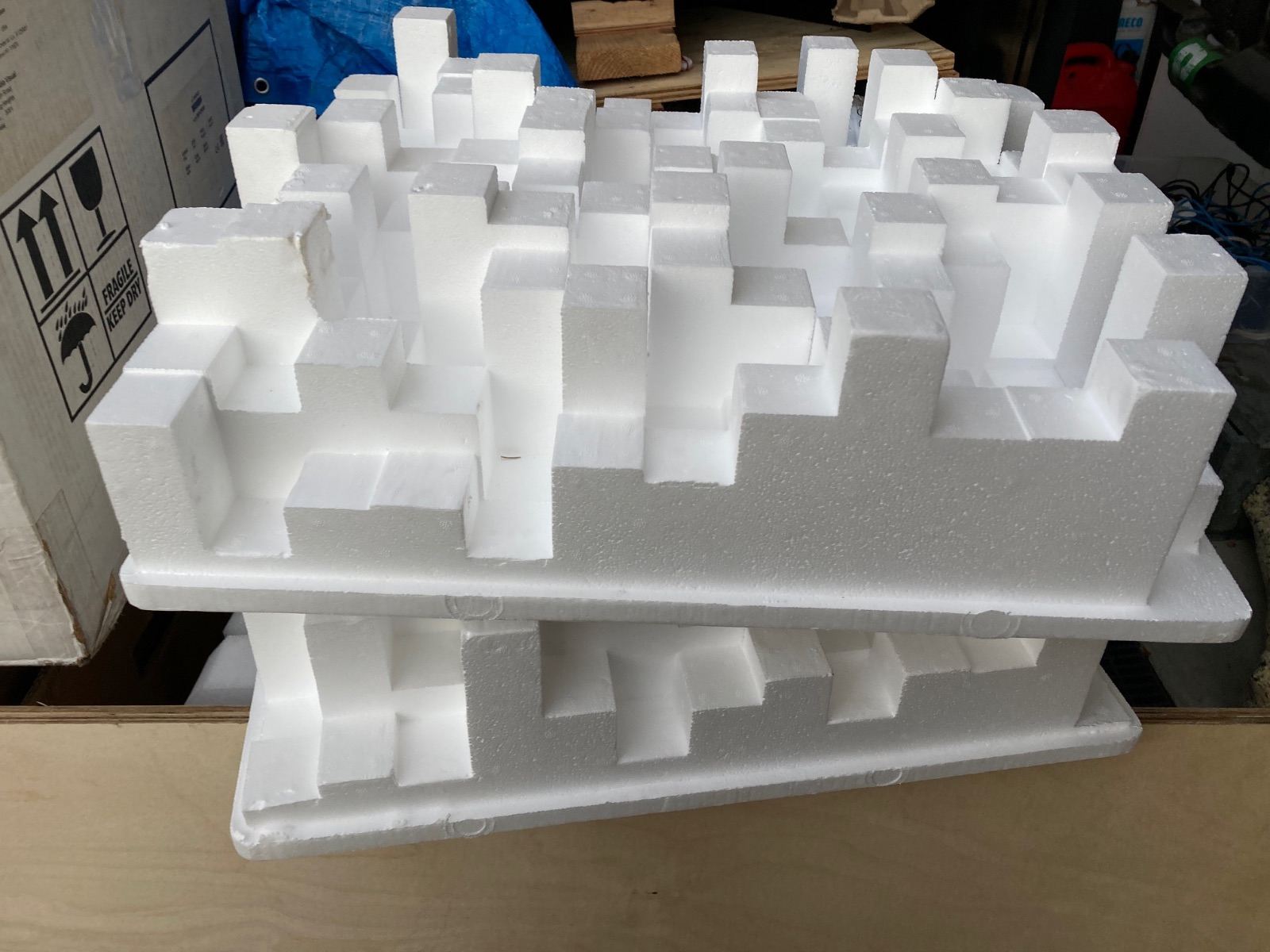 8 Polystyrene diffusers 60cm square as new- price drop - Hi-Fi and ...