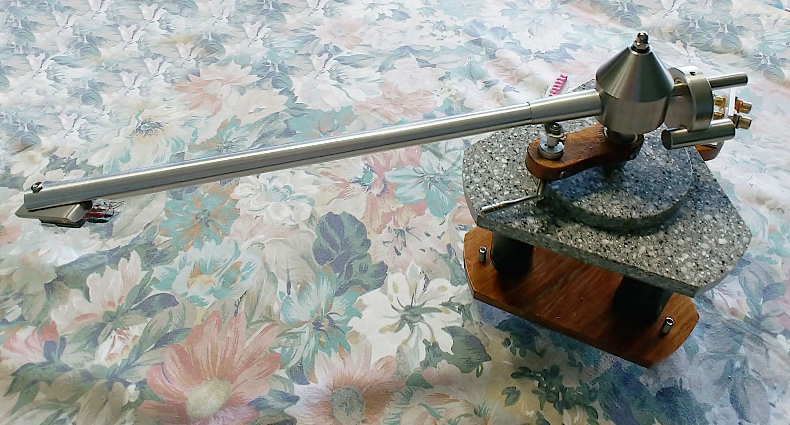 How to Choose a Tonearm? - Turntables, Record Players & Vinyl - StereoNET