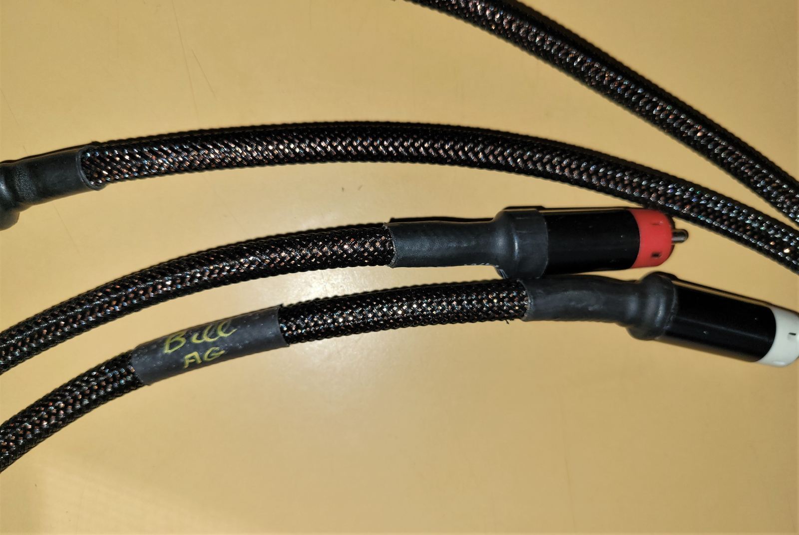 Bill's Ag Cables RCA 1m. Price Drop! - Hi-Fi and Cinema Cables ...