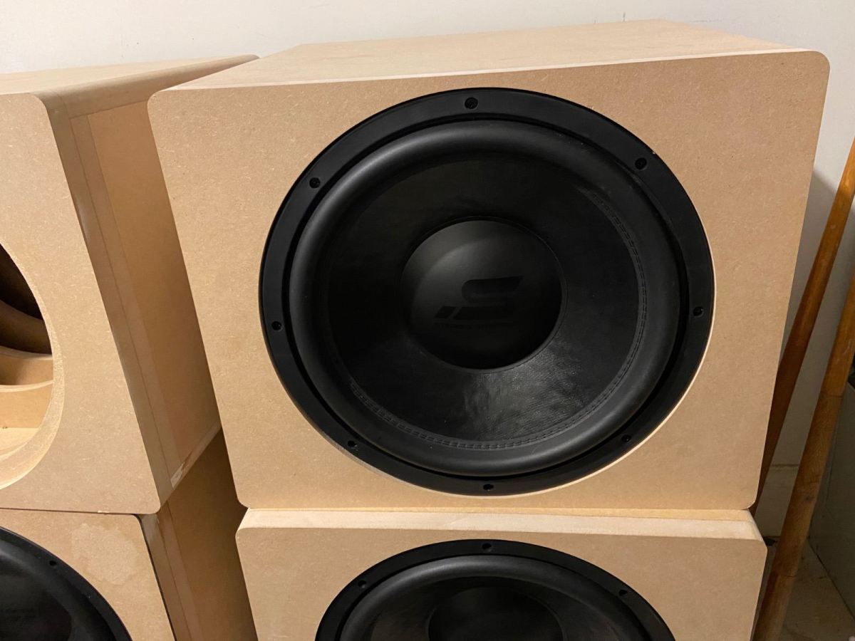 Stereo Integrity SQL-15 sealed passive subwoofer - Stereo, Home Cinema ...