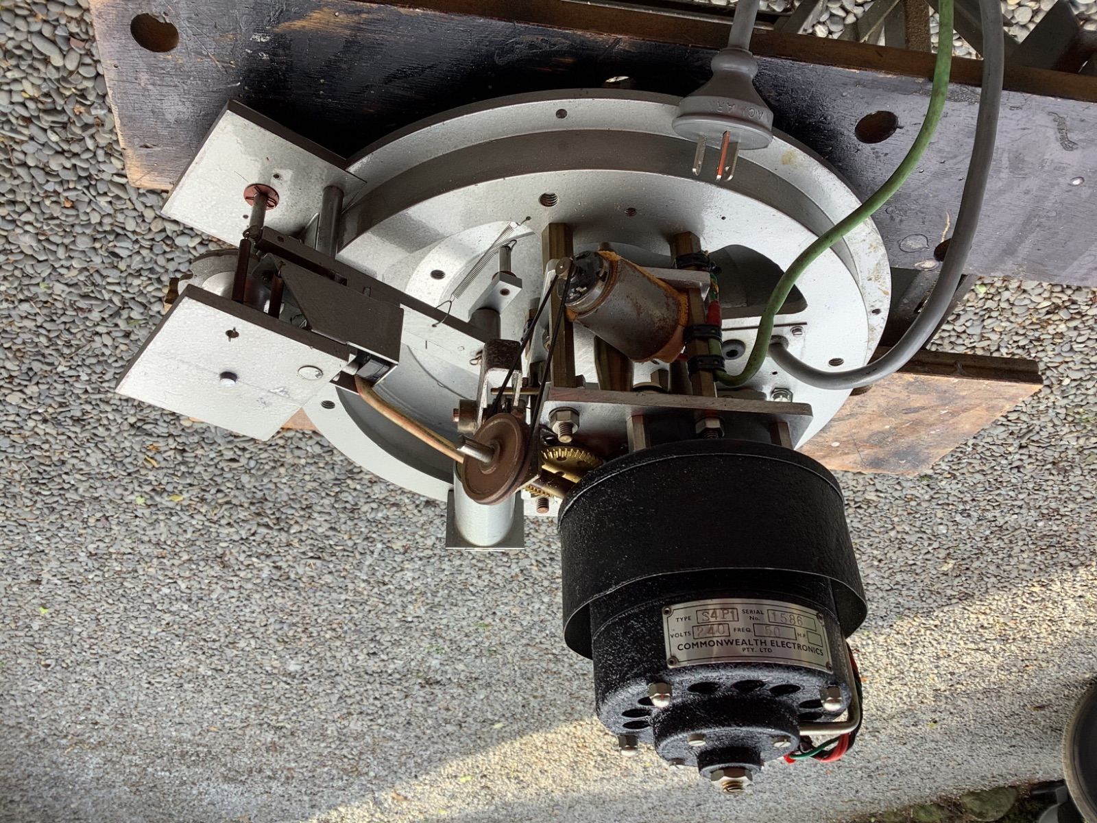 Commonwealth 4 speed turntable - Turntables, Record Players & Vinyl ...