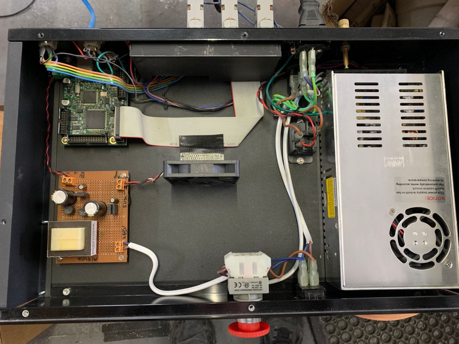 CNC Machine with Hitachi speed controller 754mm x 480mm bench size ...