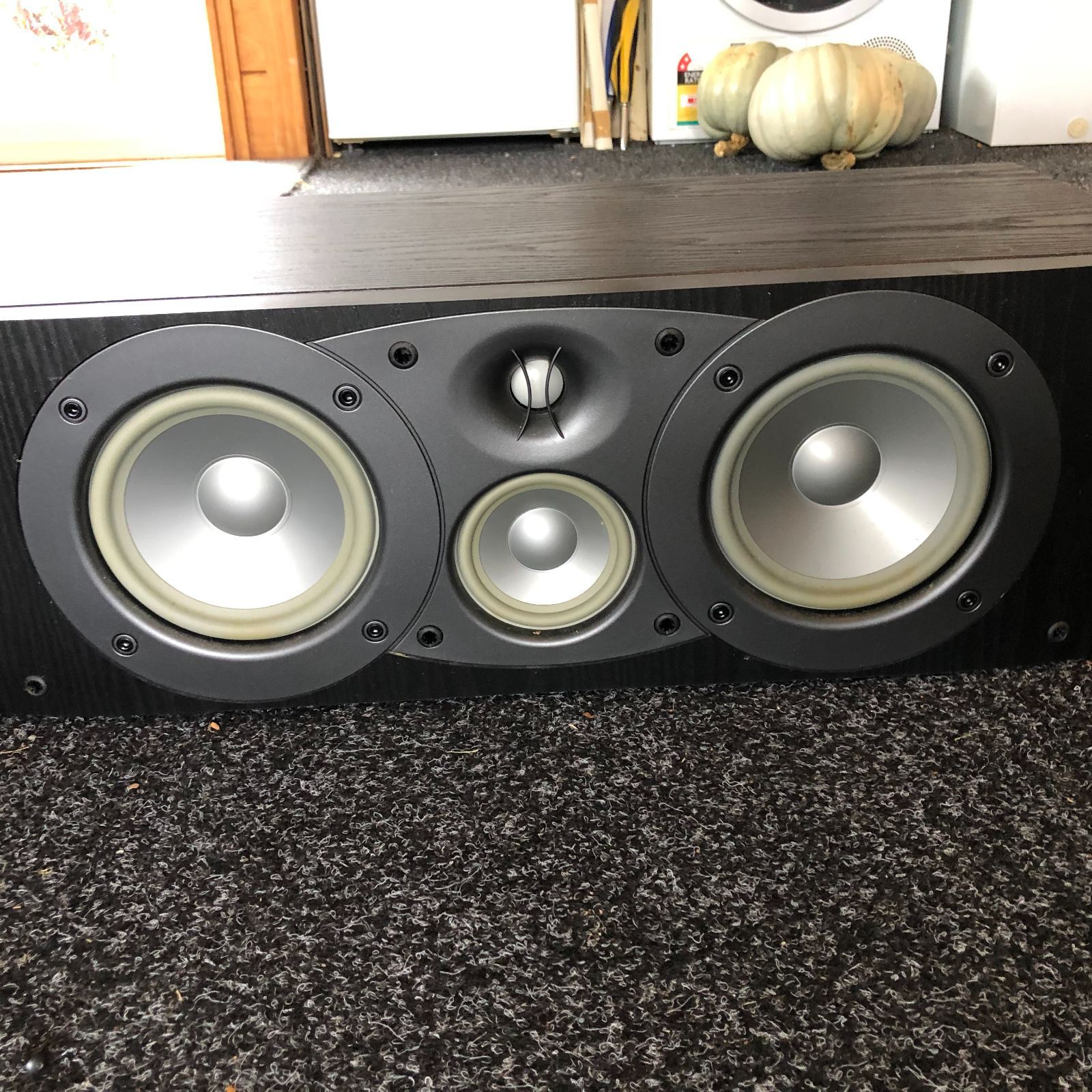 WITHDRAWN: *New Zealand Location* 5.1 Infinity / Velodyne Home Theatre ...