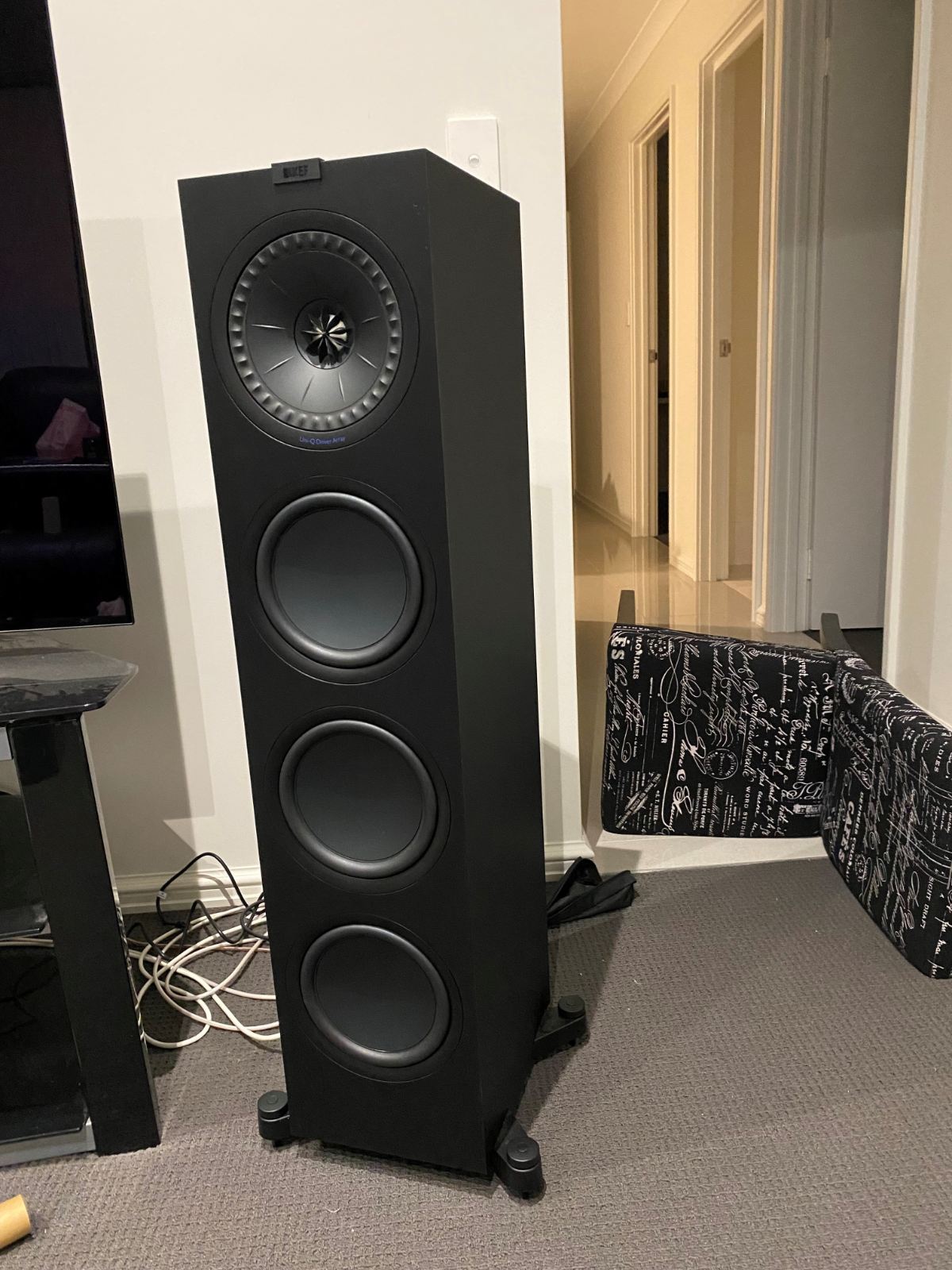 FS: KEF Q950 Floor standing Speakers - Stereo, Home Cinema, Headphones ...