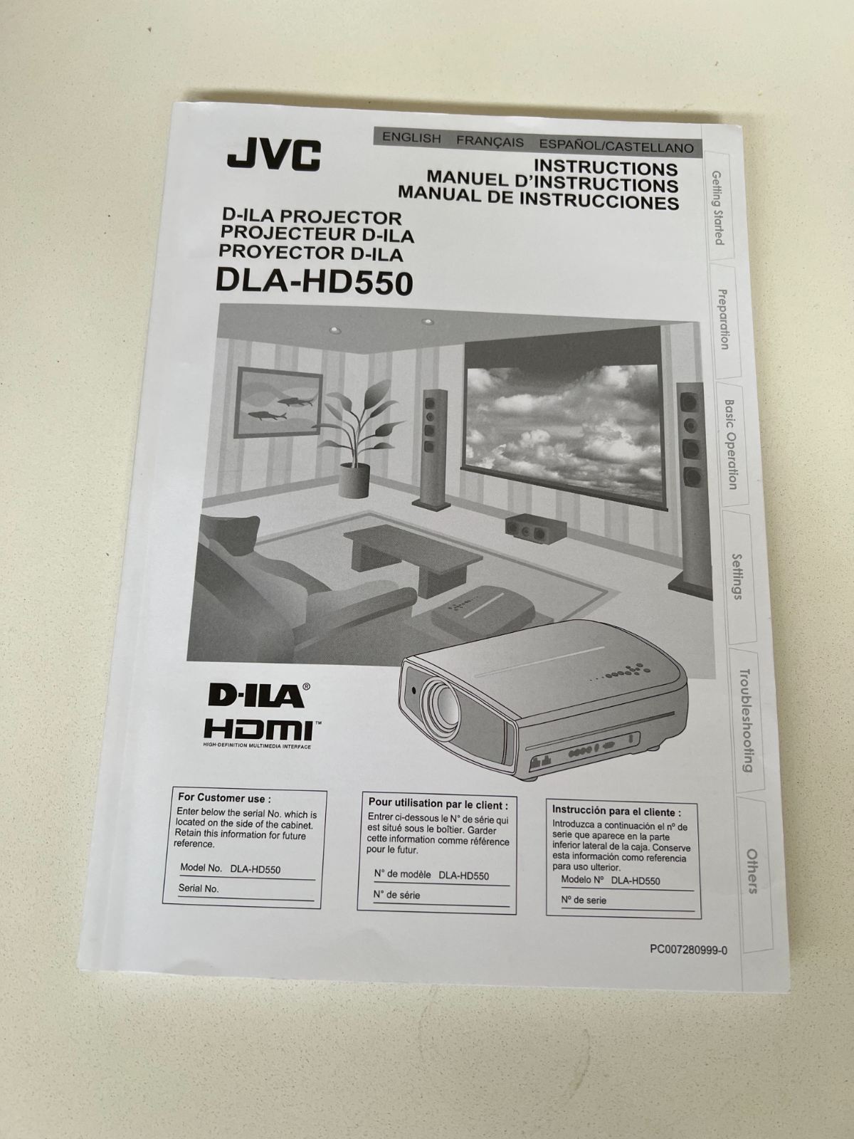 FS: JVC DLA-HD550 Projector & LP Morgan Galleria Projection Screen 100 ...