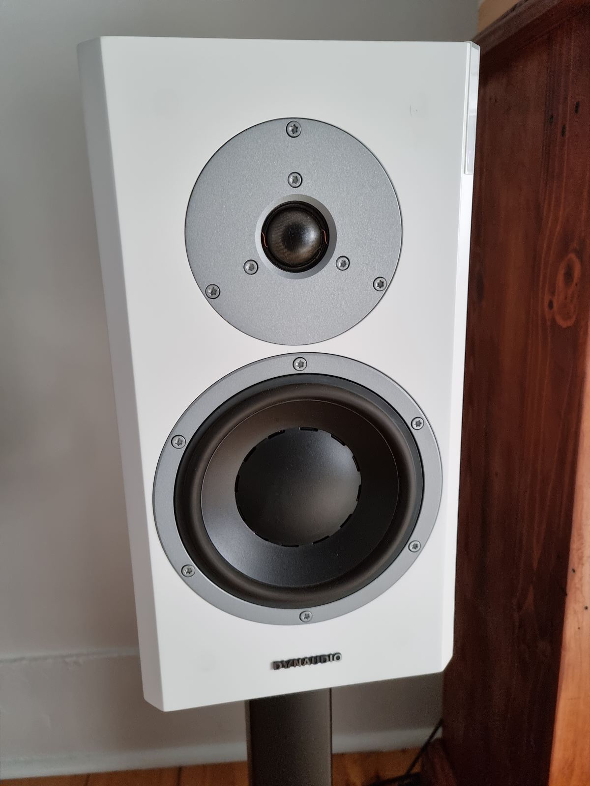 FS: Dynaudio Focus 200XD Active Speakers - Stereo, Home Cinema ...