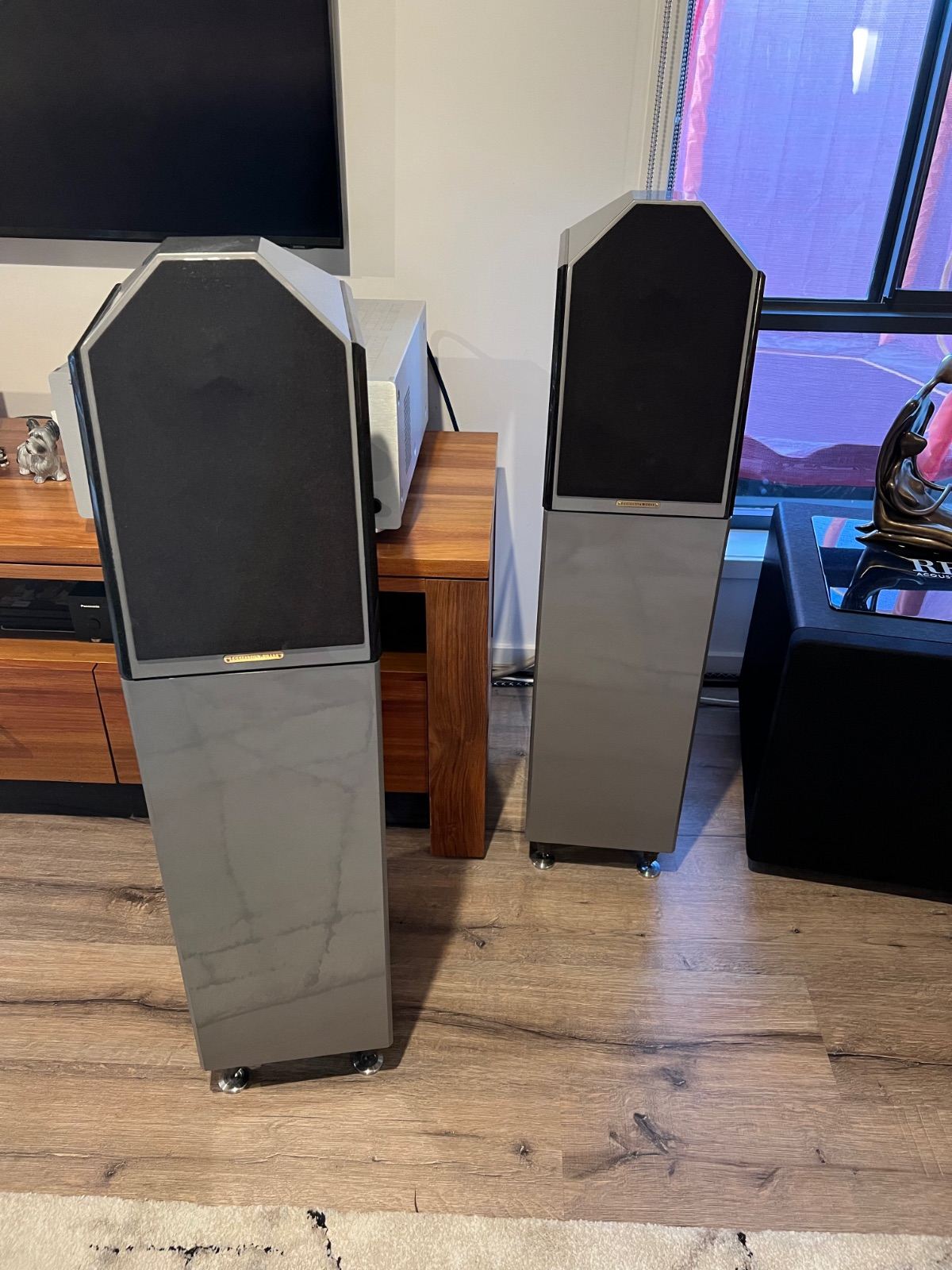 EgglestonWorks Isabel |﻿ Stereo, Home Cinema, Headphones Components