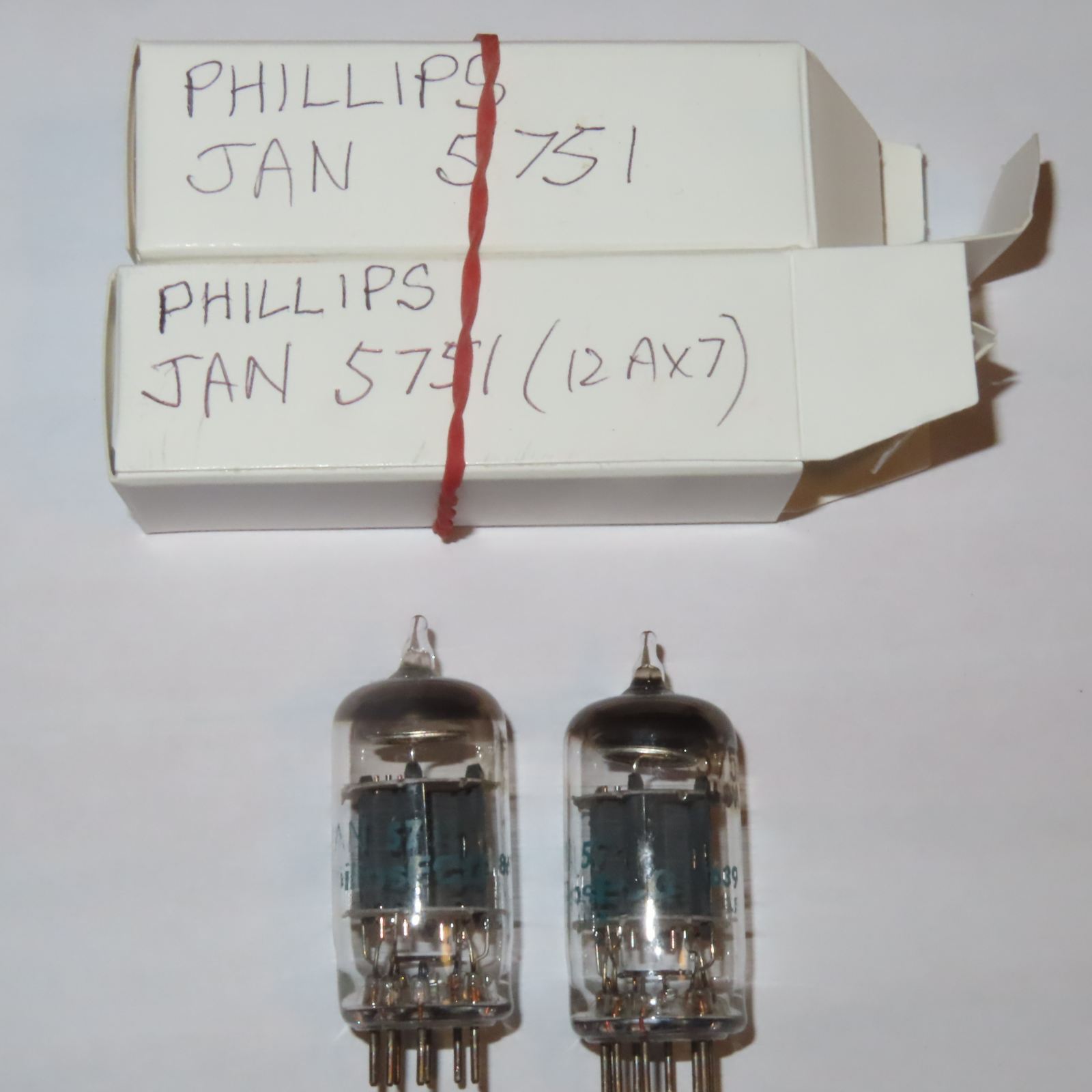 FS: Phillips 5751 pair (gold pins) - Hi-Fi and Cinema Cables ...