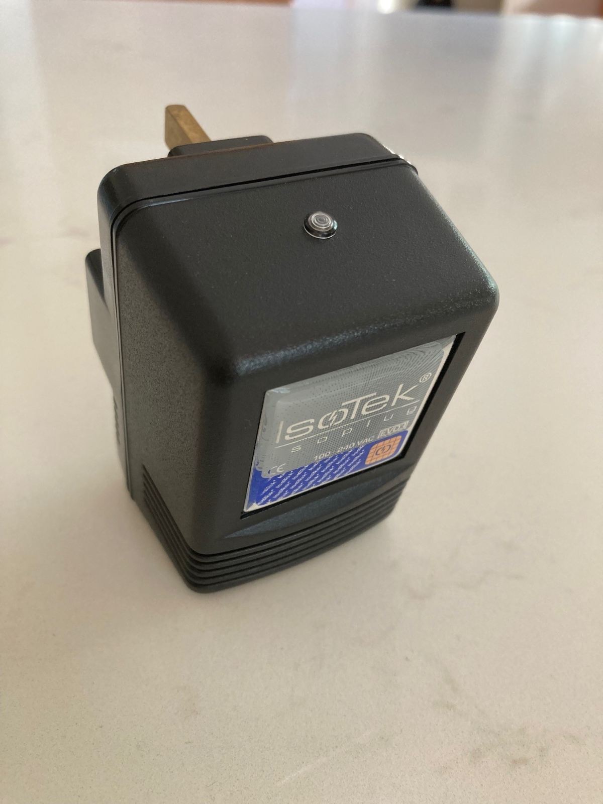 FS: Isotek Isoplug EVO3 - price reduced - Hi-Fi and Cinema Cables ...