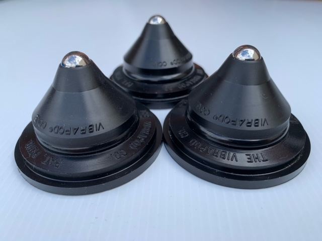 FS: Vibrapod Isolators And Cones Set |﻿ Hi-Fi and Cinema Cables ...