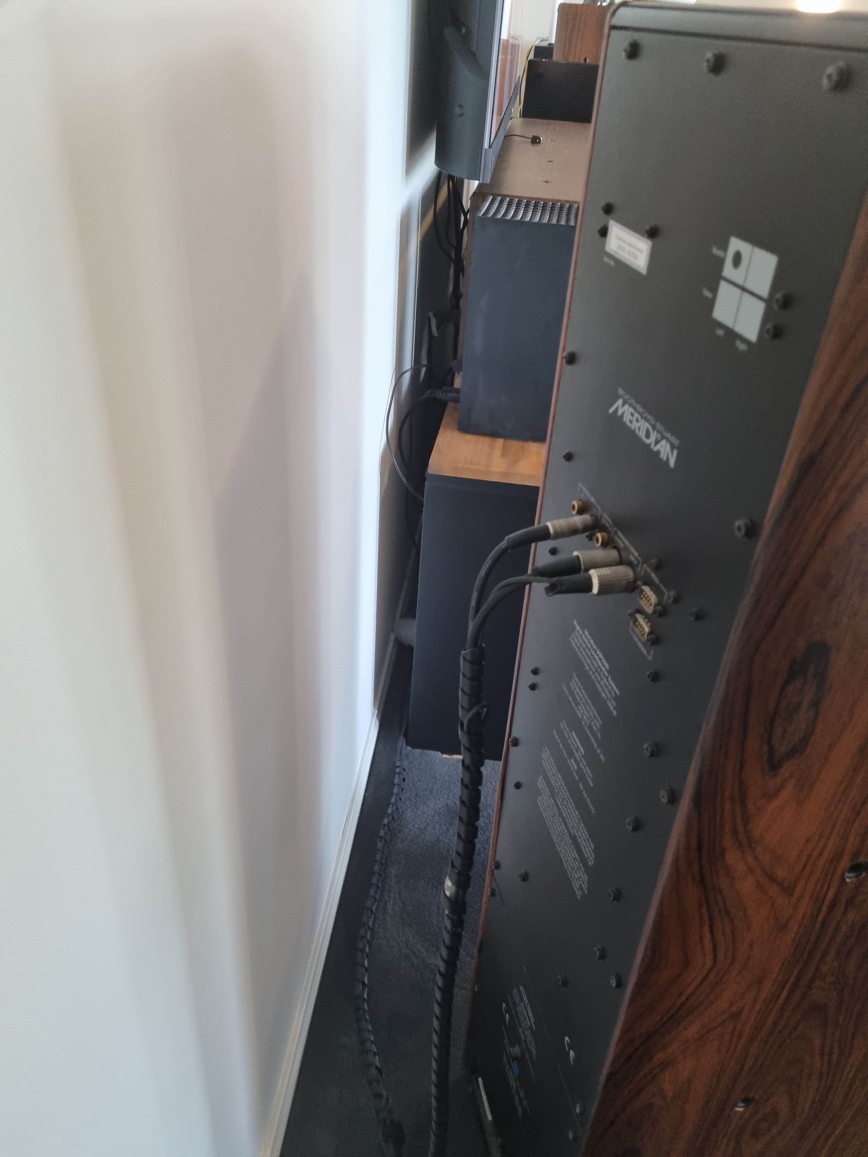 Meridian Dsp5500 speakers - Stereo, Home Cinema, Headphones Components ...