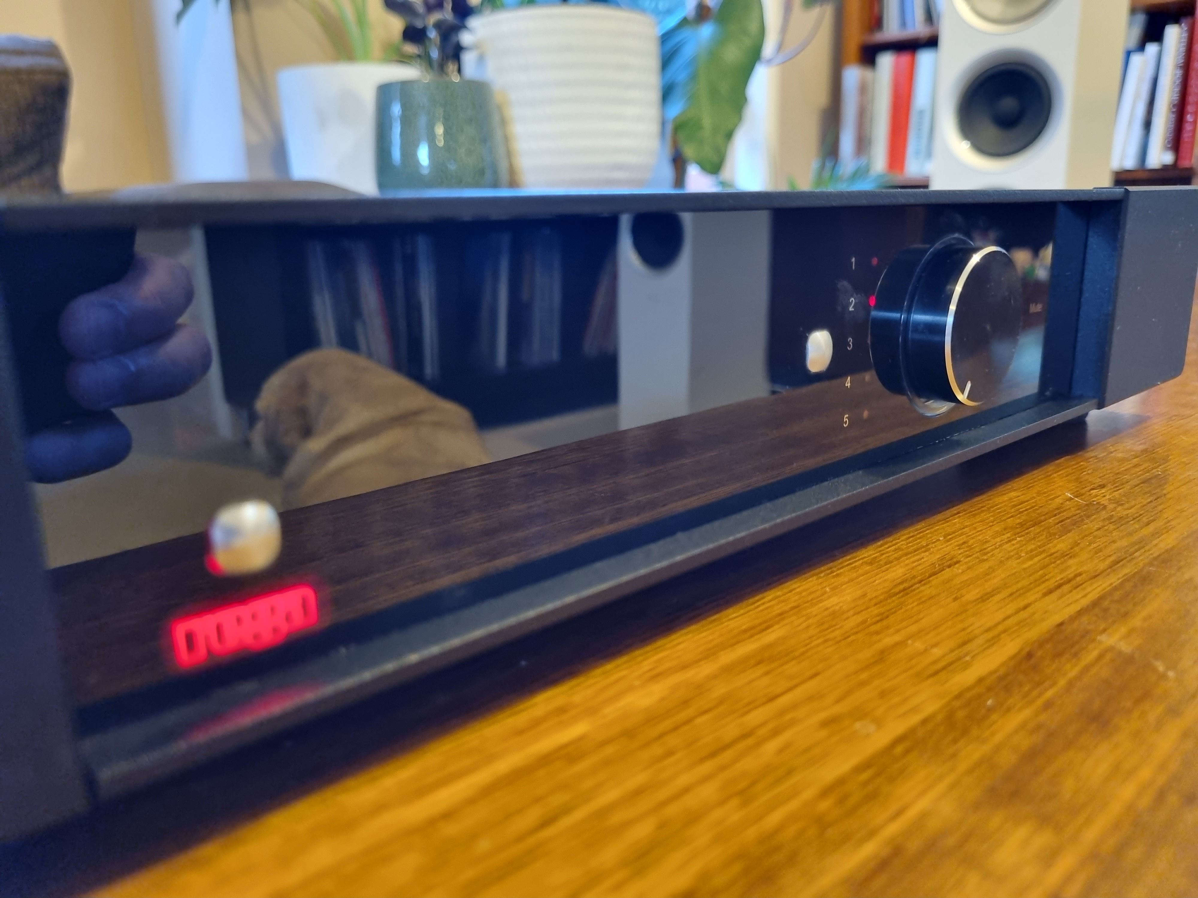 Rega Elex-R Integrated Amplifier - Stereo, Home Cinema, Headphones ...