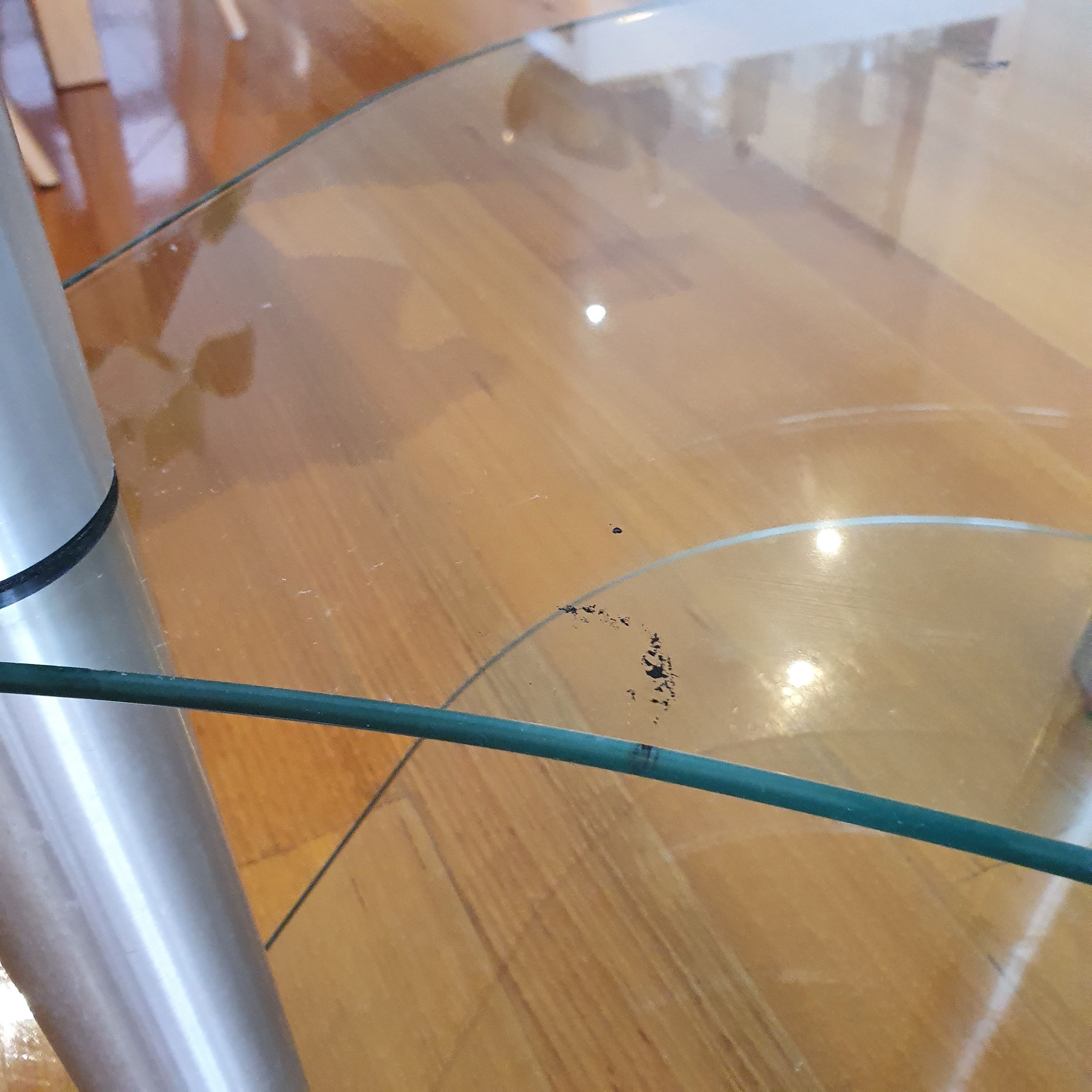 FREE: Glass hi-fi stand |﻿ Pay it Forward | Giveaways