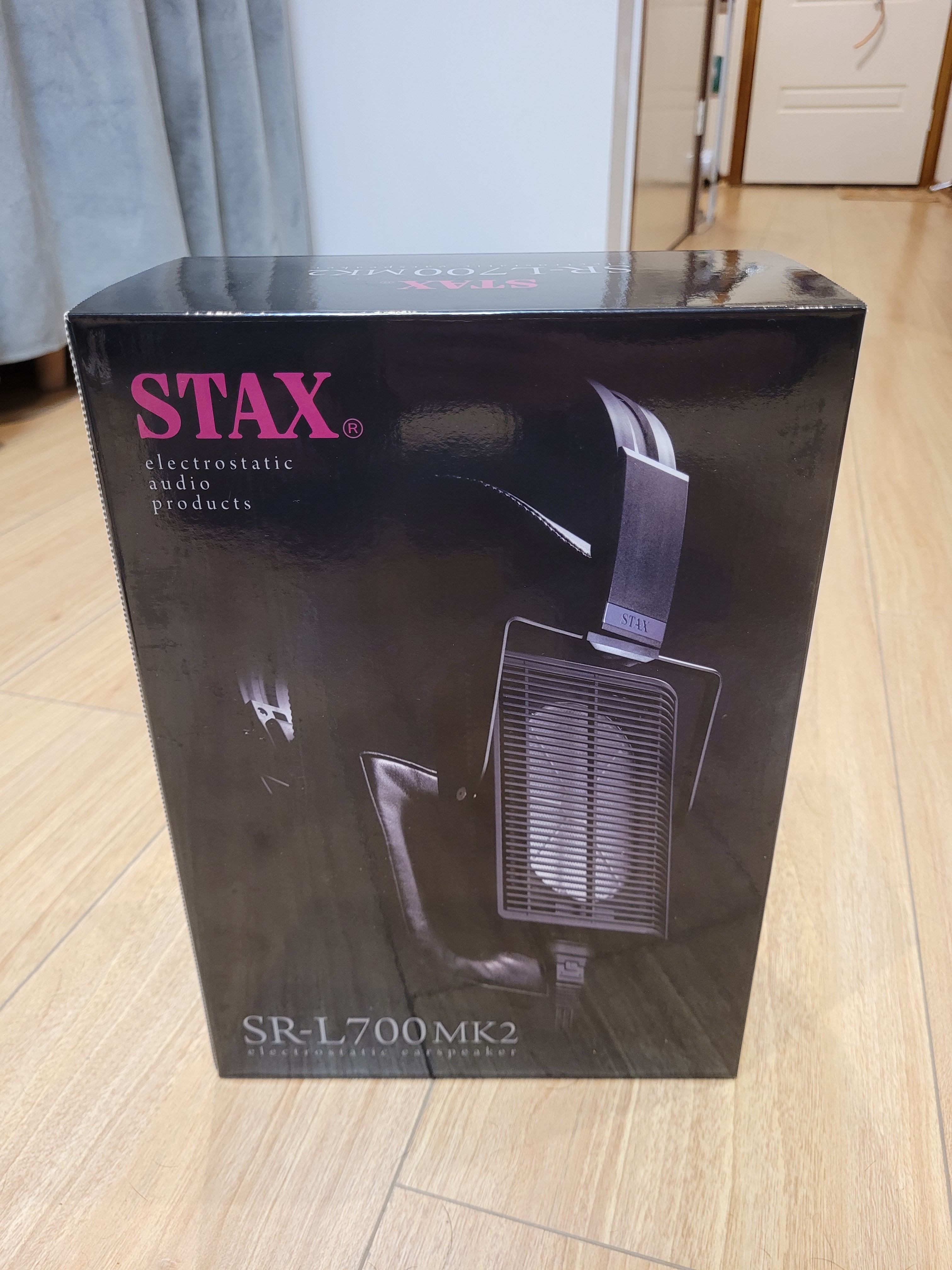 FS:Stax SR-L700 MK2 Electrostatic headphones (price drop) - Stereo ...