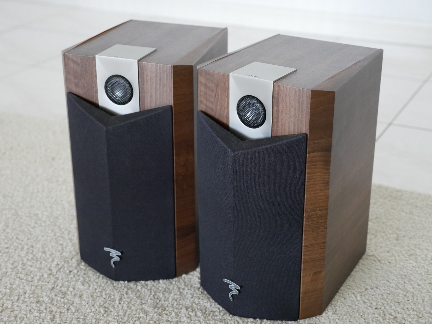 FS: Focal Chorus 705V Bookshelf Speakers - Stereo, Home Cinema ...