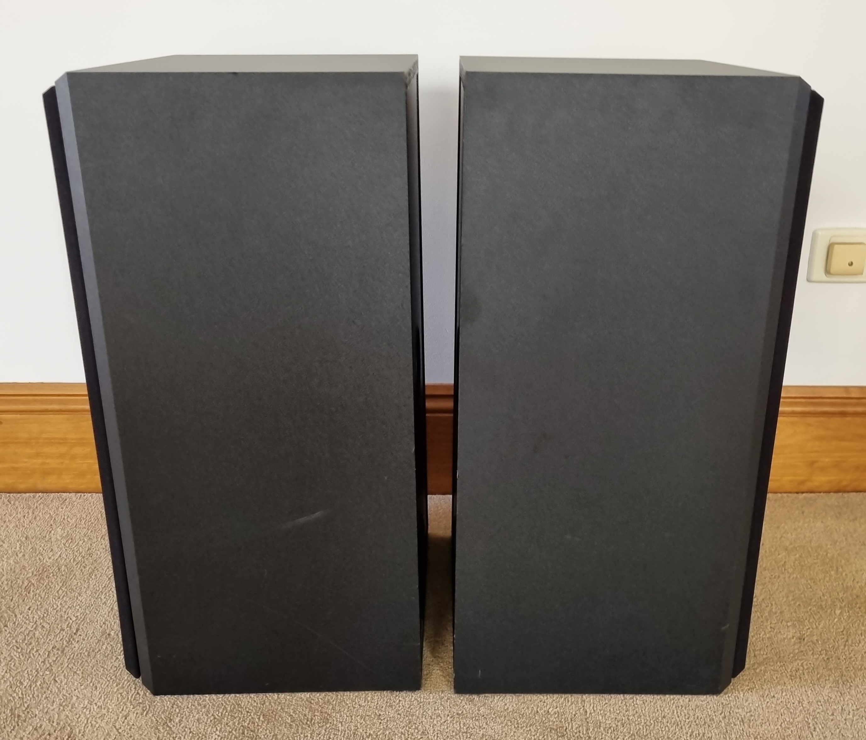 SOLD ELSEWHERE: JBL TLX 18 Three-way loudspeakers - Stereo, Home Cinema ...