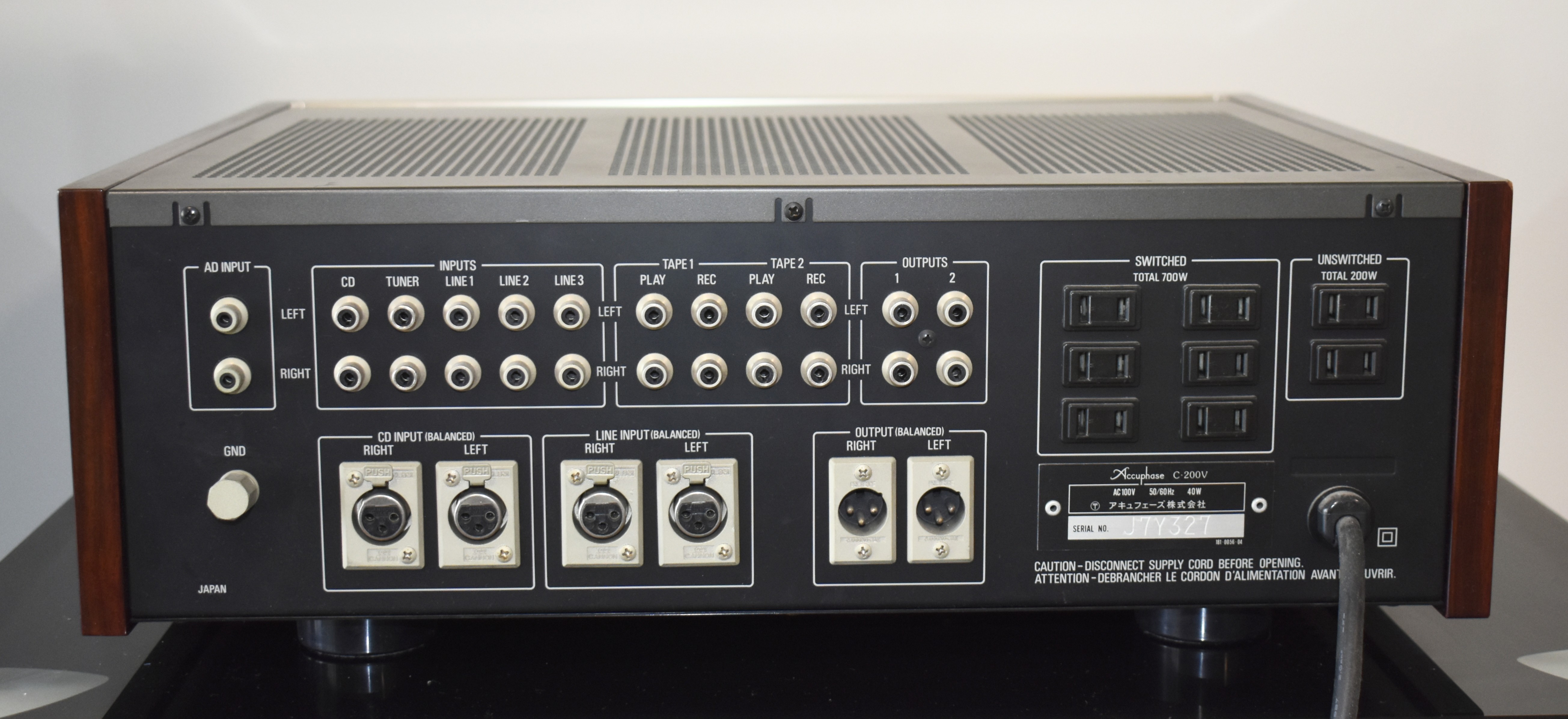 ACCUPHASE C-200V HIGH-END PREAMPLIFIER! - Stereo, Home Cinema ...