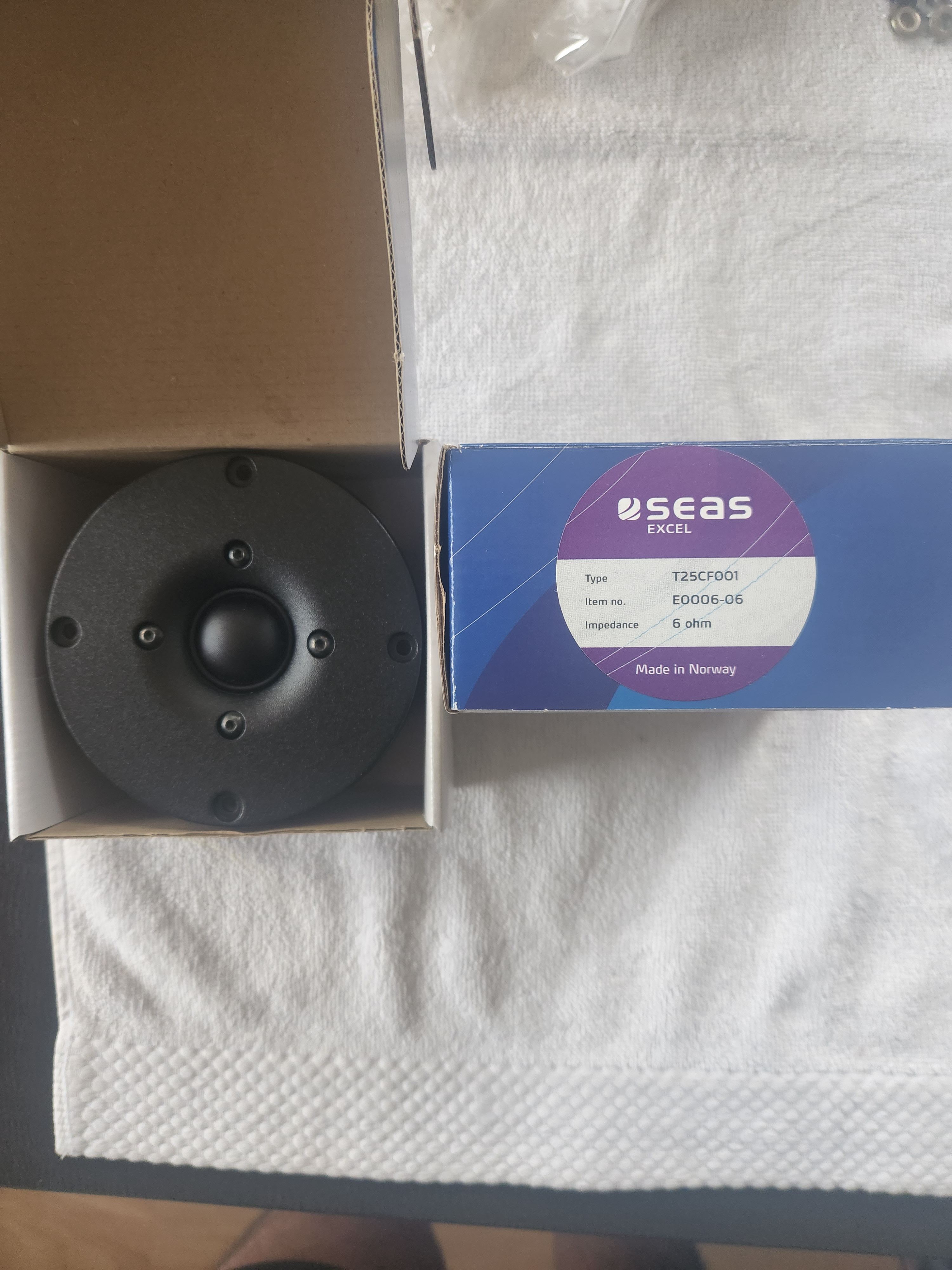 seas excel tweeters t25cf001 2 uints - Hi-Fi and Cinema Cables ...