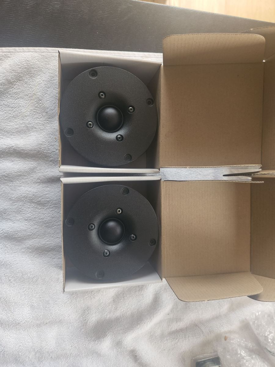 seas excel tweeters t25cf001 2 uints - Hi-Fi and Cinema Cables ...