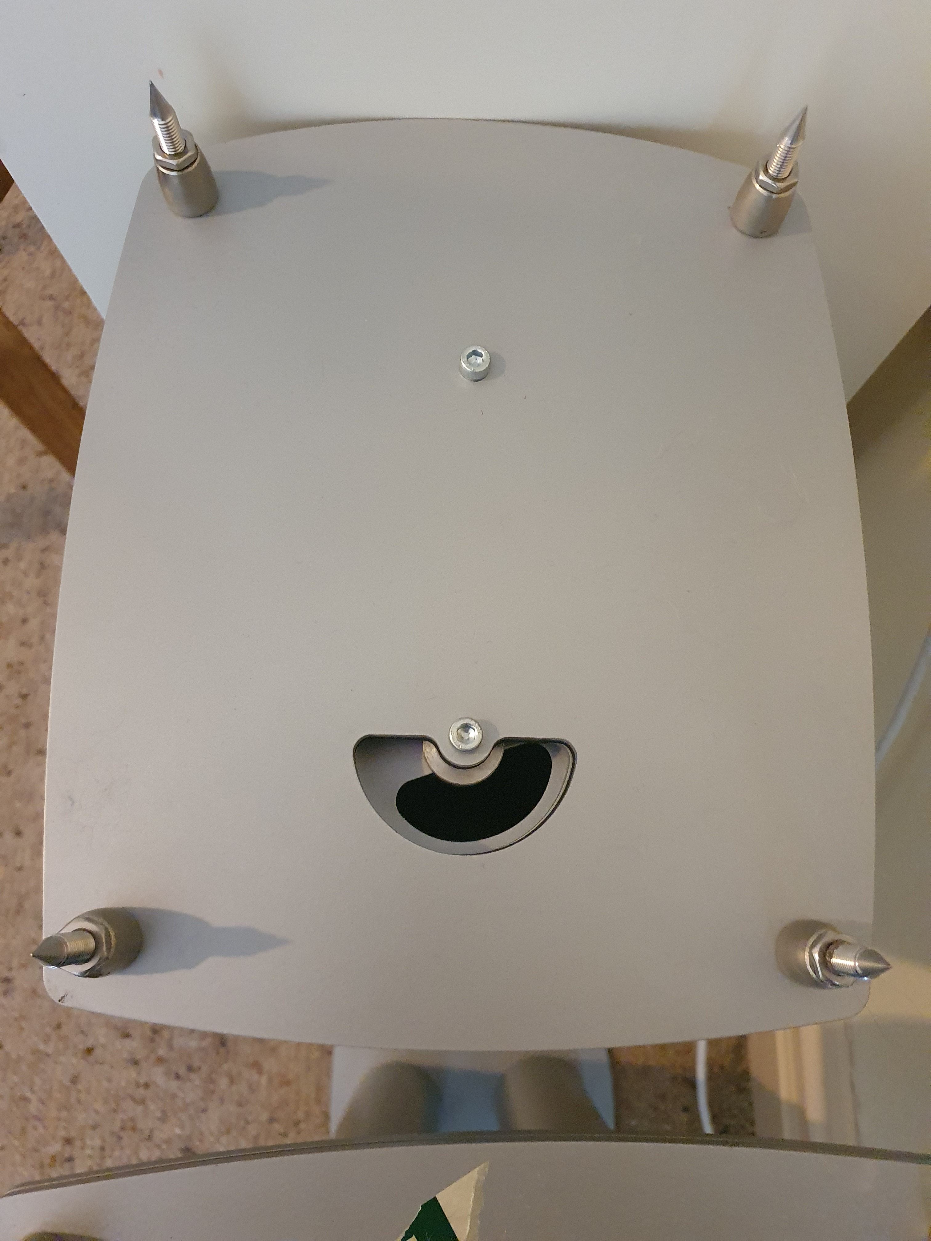 Dynaudio stand 4 Silver - Stereo, Home Cinema, Headphones Components ...