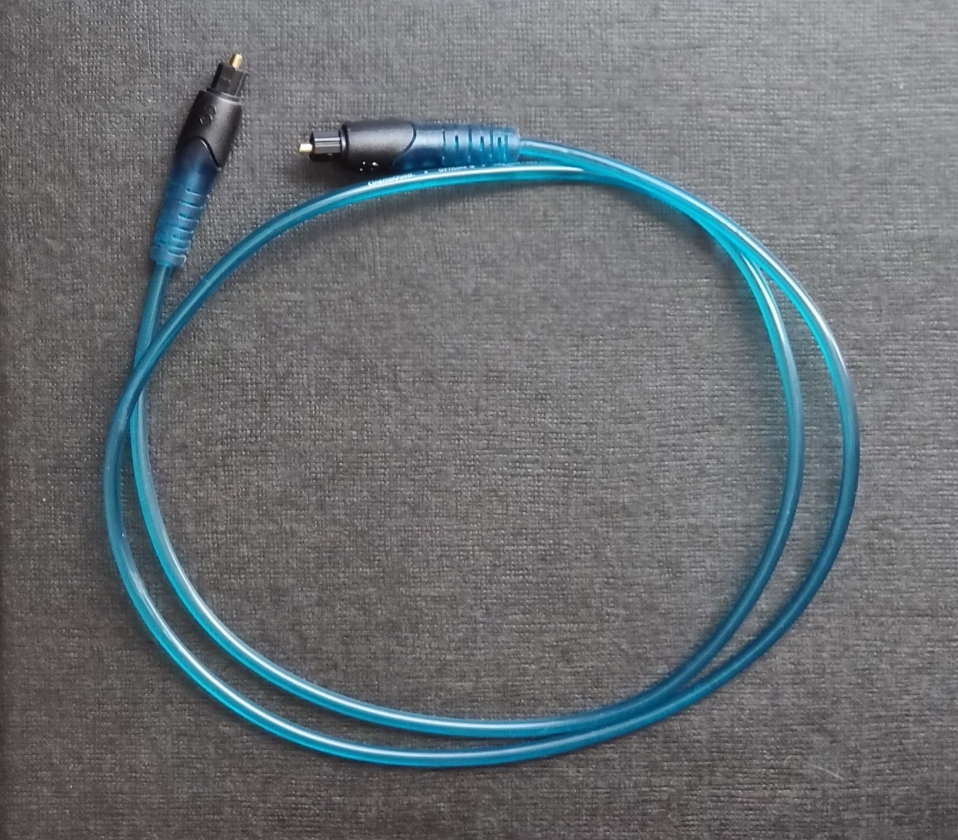 Chord Chameleon VEE 3 , Audioquest Optilink & Audioquest 75 |﻿ Hi-Fi ...