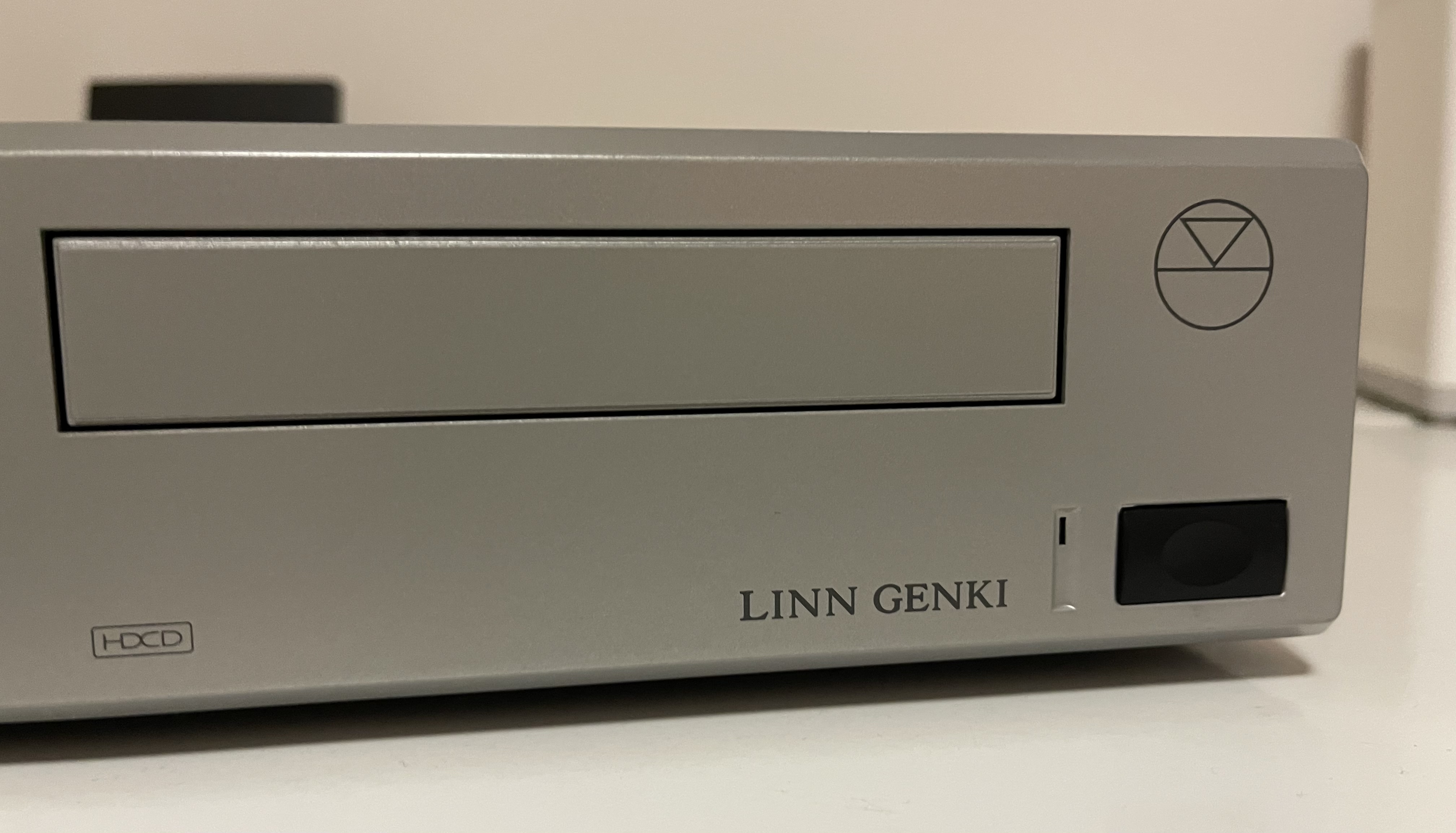 Linn Genki CD Player - Stereo, Home Cinema, Headphones Components - StereoNET