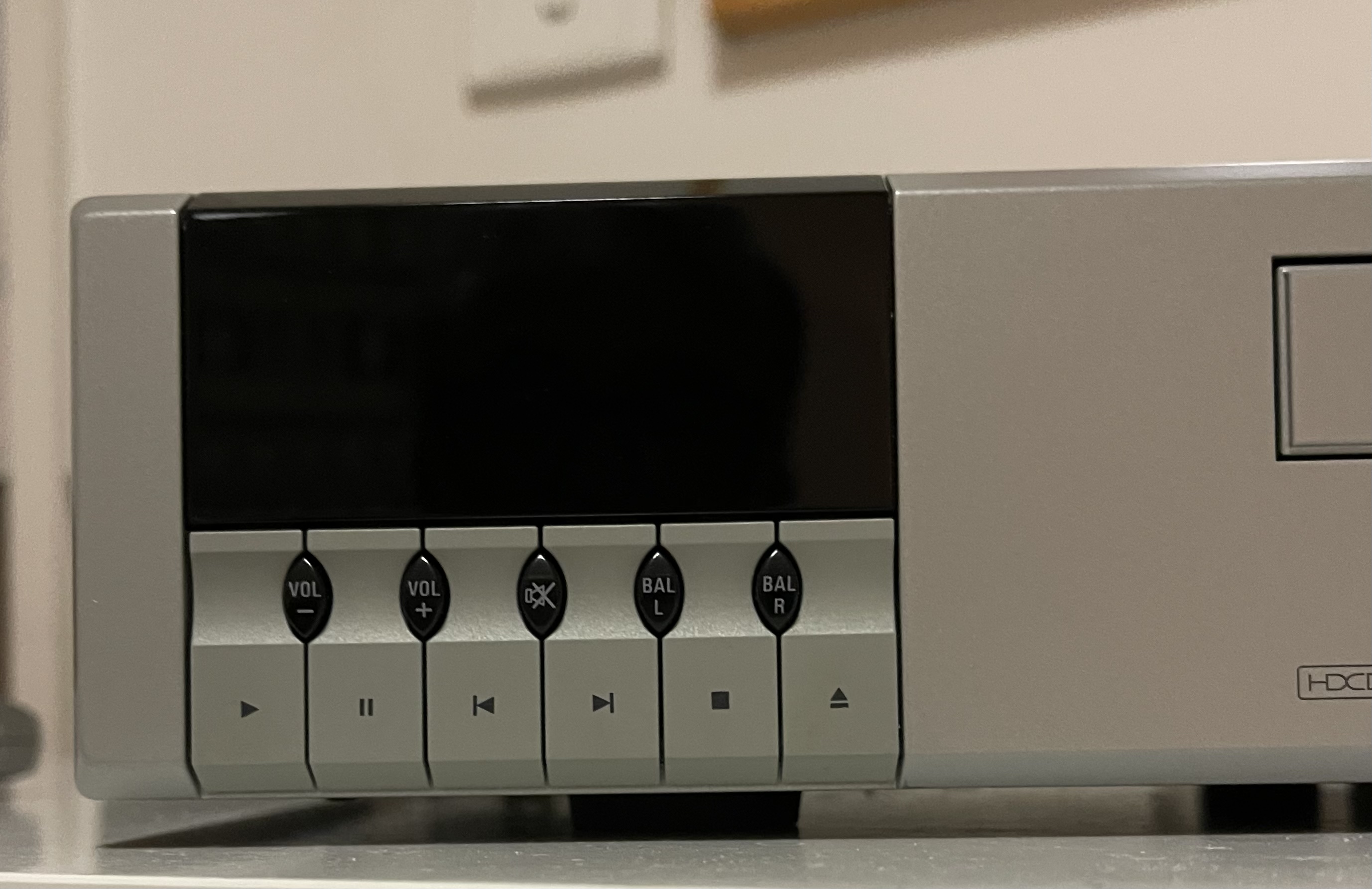 Linn Genki CD Player - Stereo, Home Cinema, Headphones Components - StereoNET