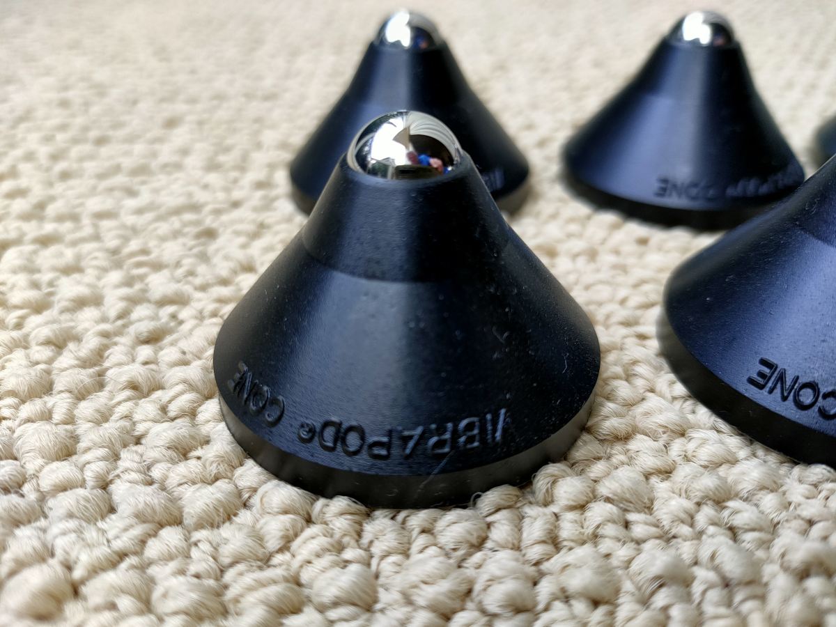 Vibrapod Isolation Cones (x8) |﻿ Hi-Fi and Cinema Cables & Accessories