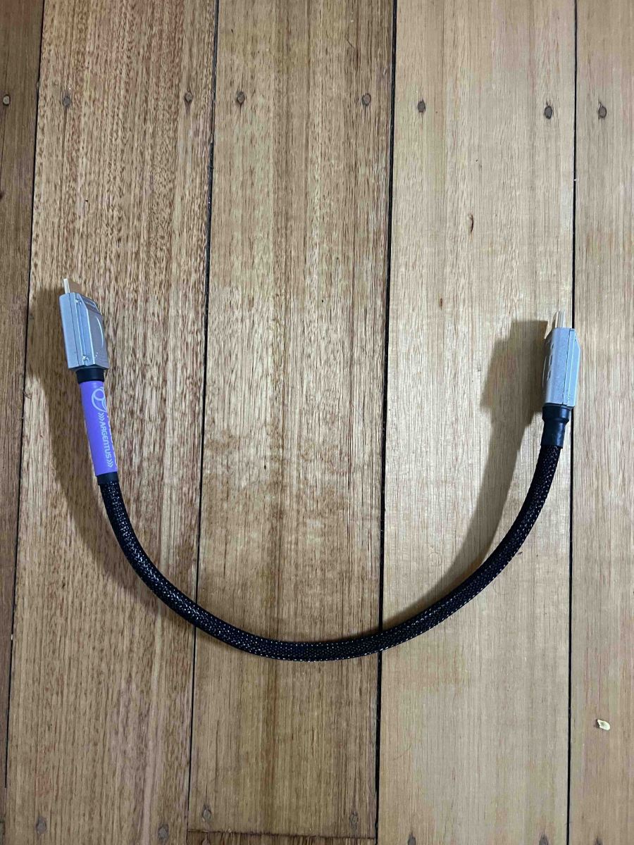 Tubulus Agentus i2s Cable - 0.5 metres - Hi-Fi and Cinema Cables ...