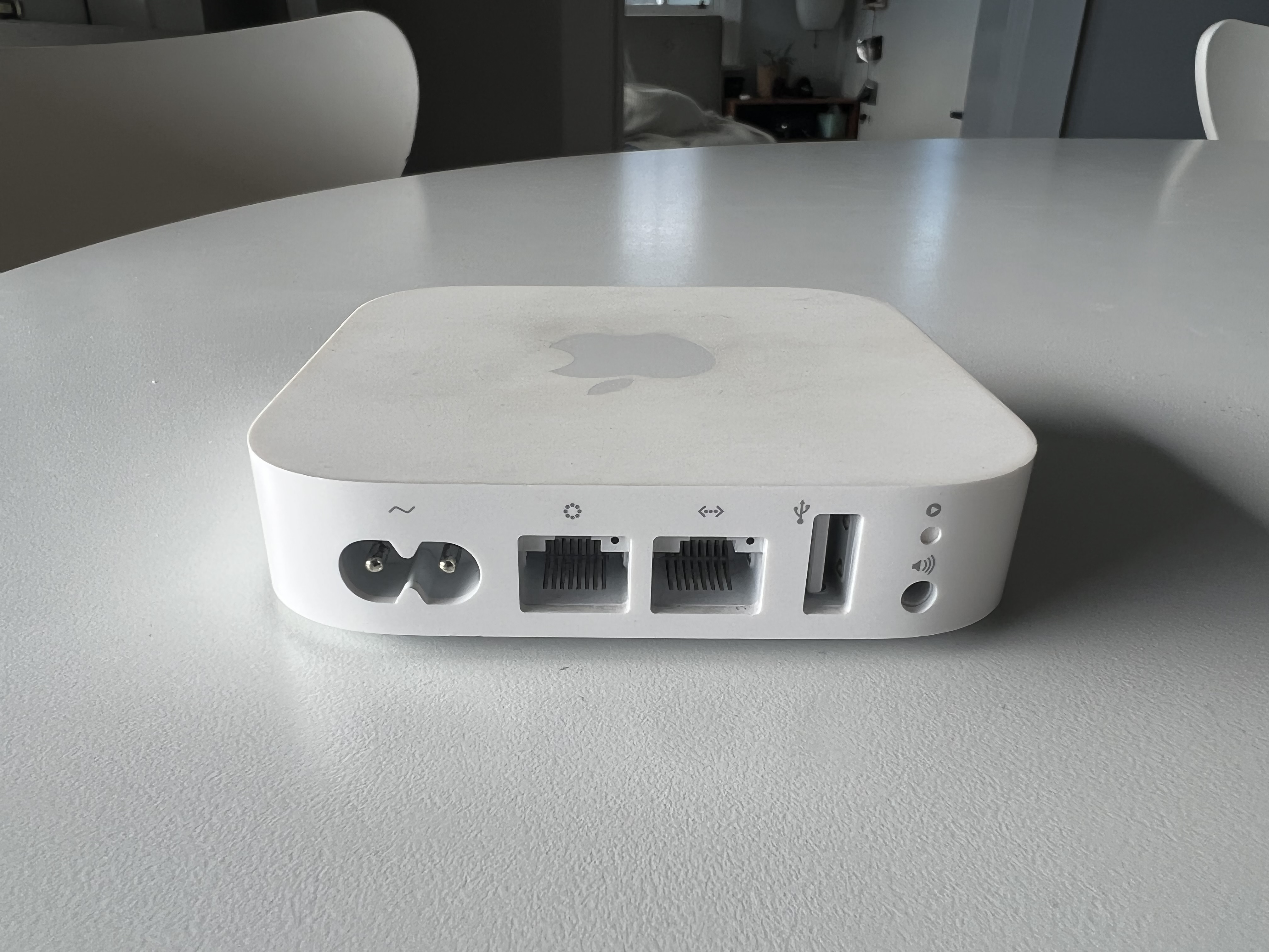 Apple Airport Express (AirPlay 2 receiver) |﻿ Hi-Fi and Cinema Cables ...