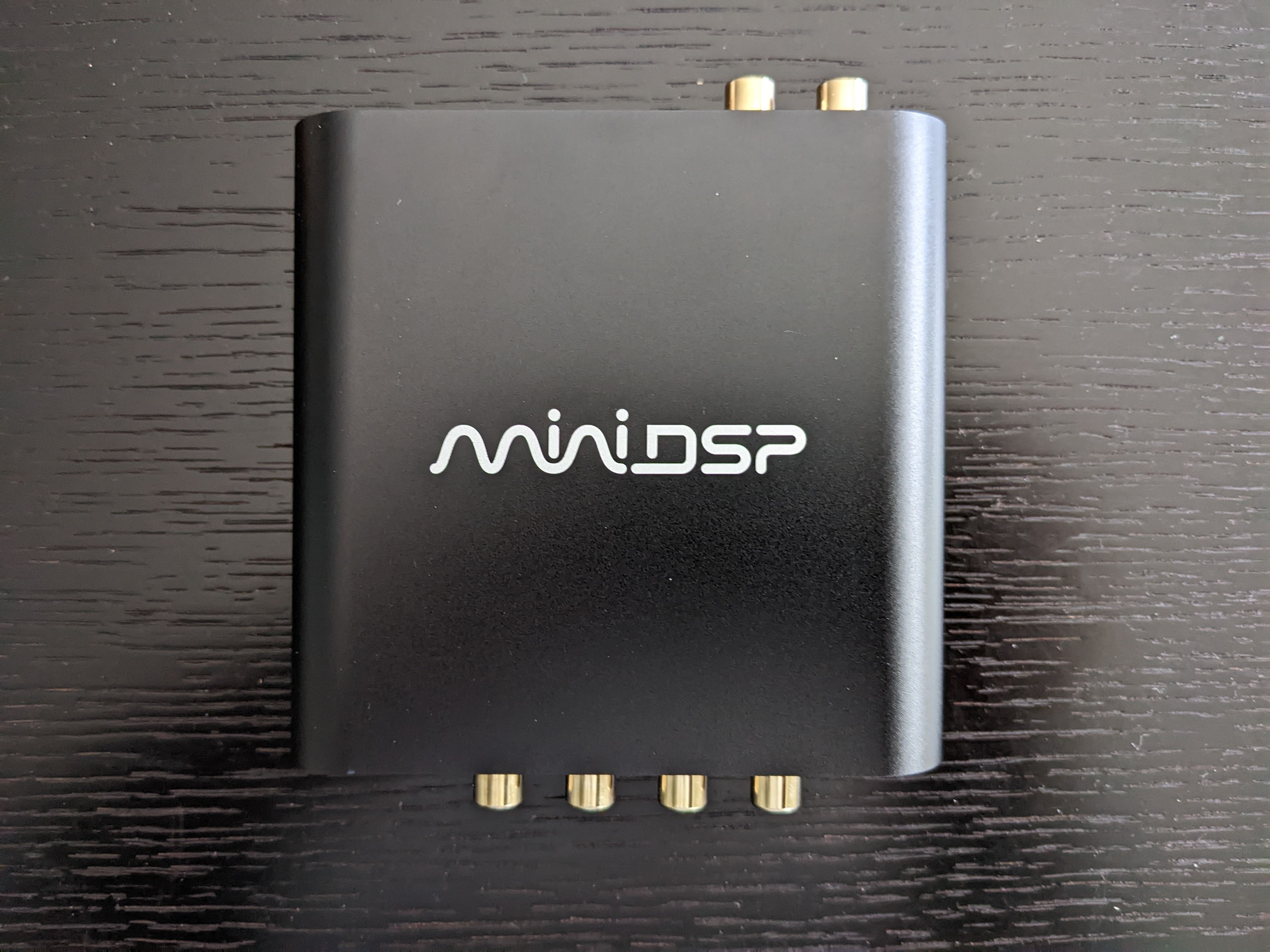 miniDSP 2x4 HD - Hi-Fi and Cinema Cables & Accessories - StereoNET