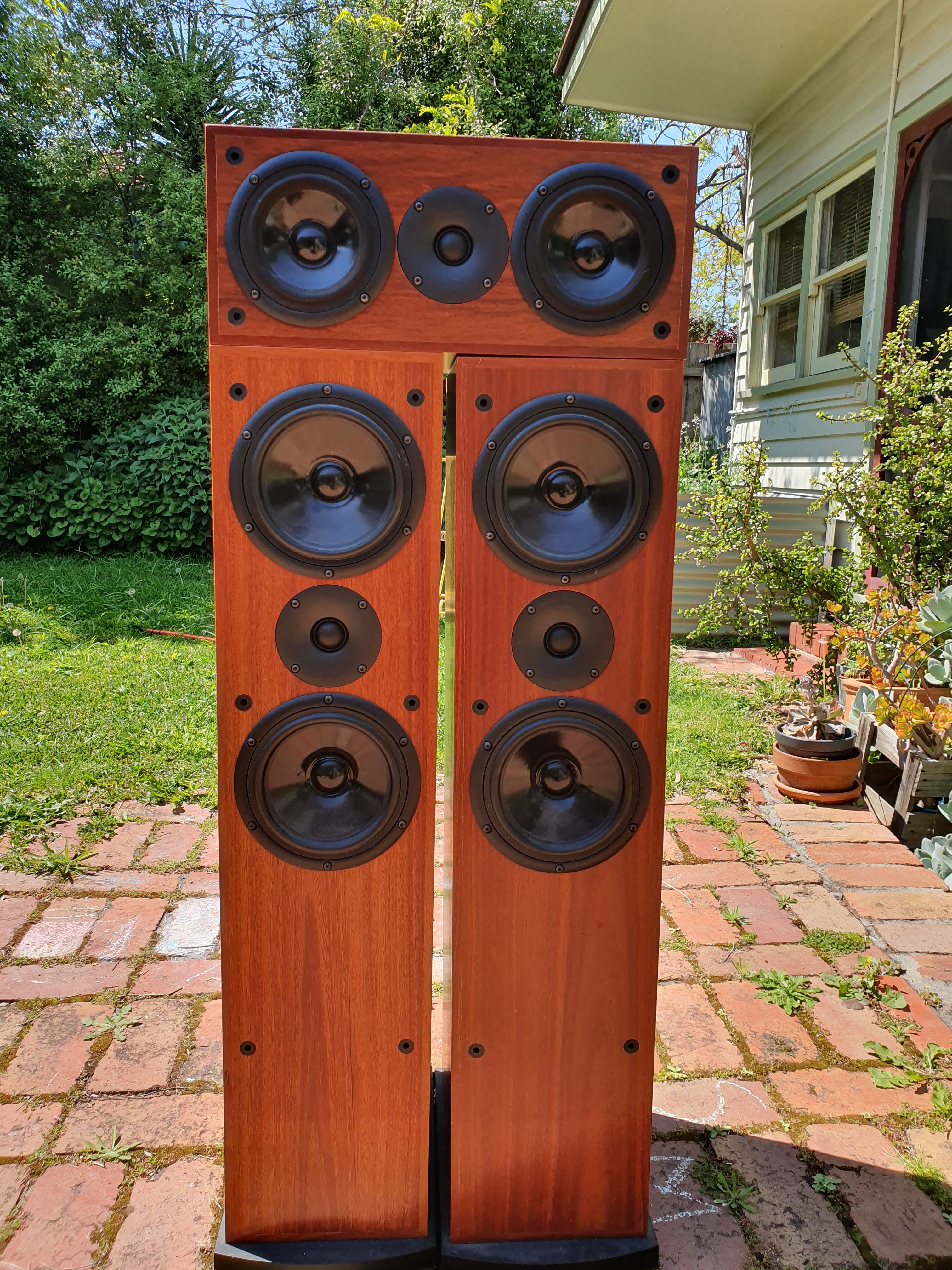 Krix Lyrix Gold mains and KDX centre speakers - Stereo, Home Cinema ...