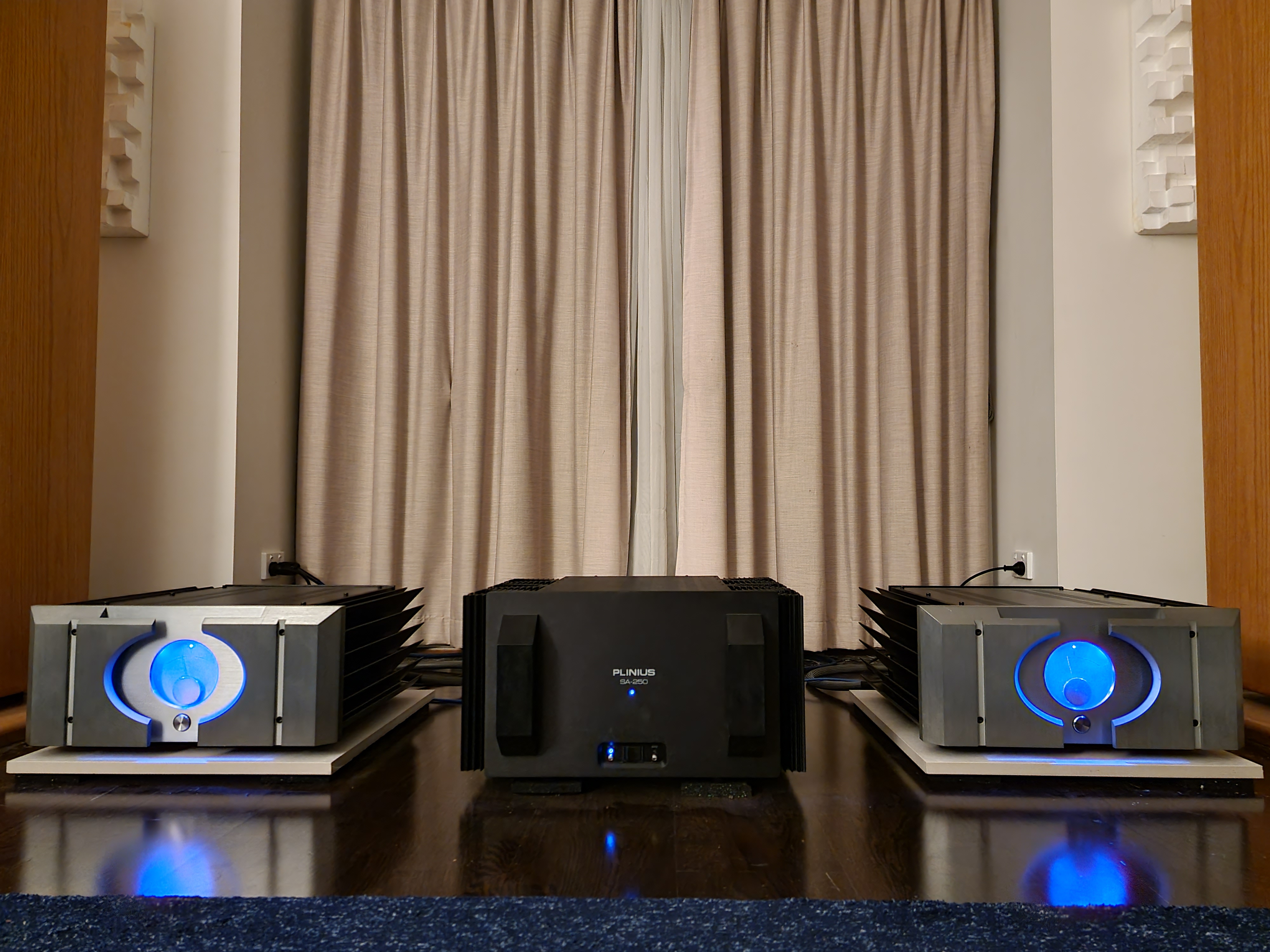 Pass Labs XA100.5 Monoblocks - Stereo, Home Cinema, Headphones ...